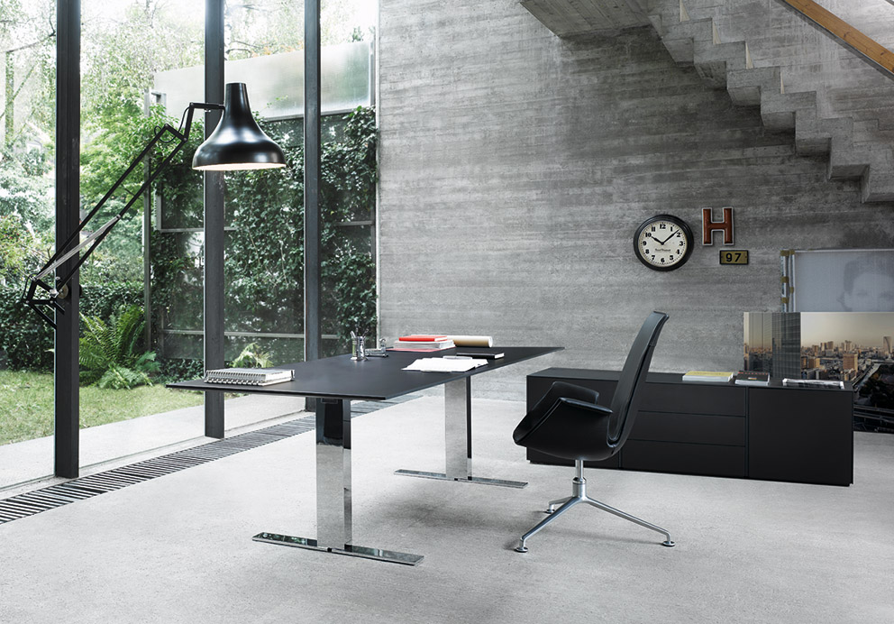 Everybody: Stand Up! | STYLEPARK