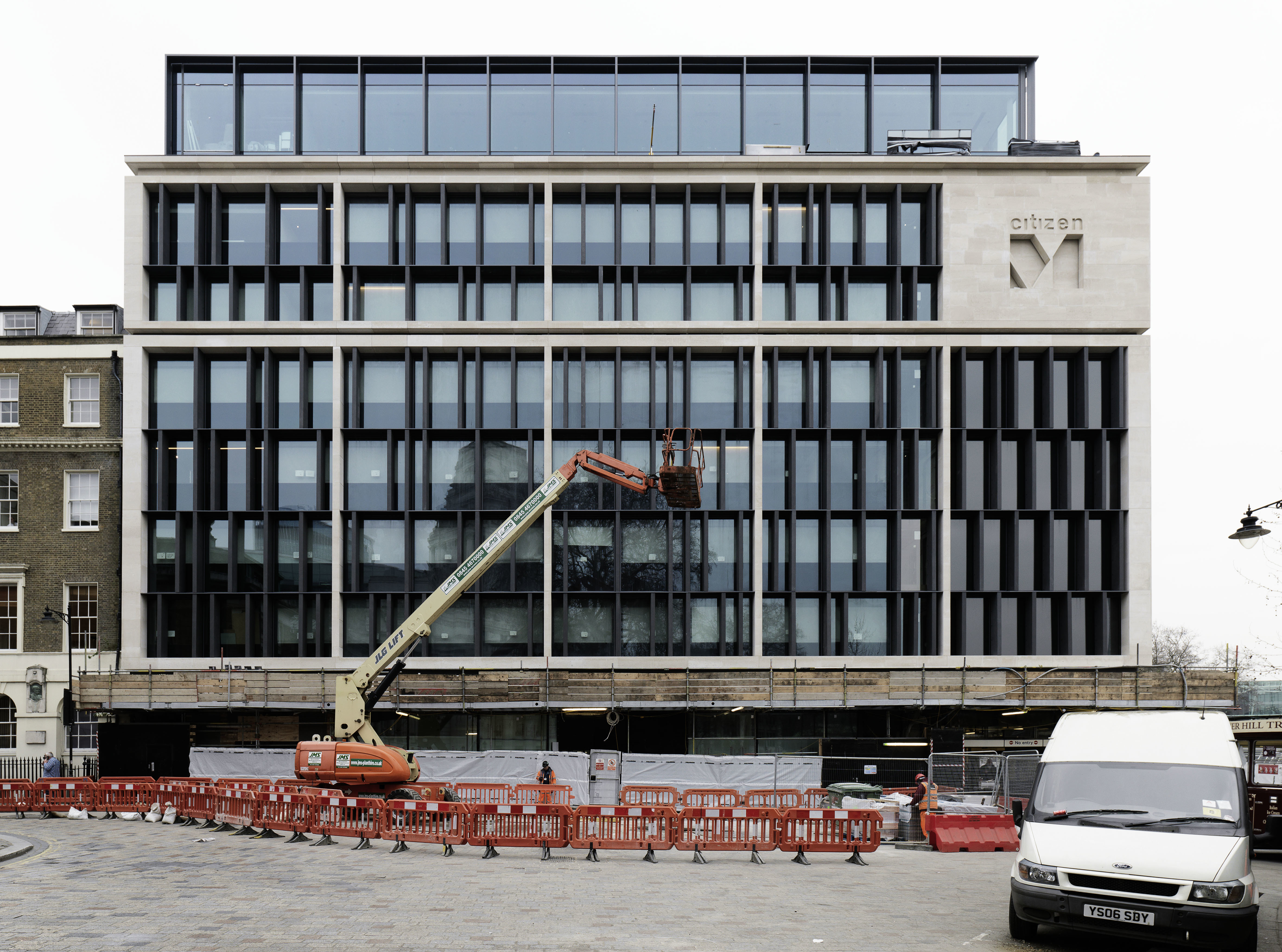 formparts, Citizen M Hotel London by Rieder | STYLEPARK