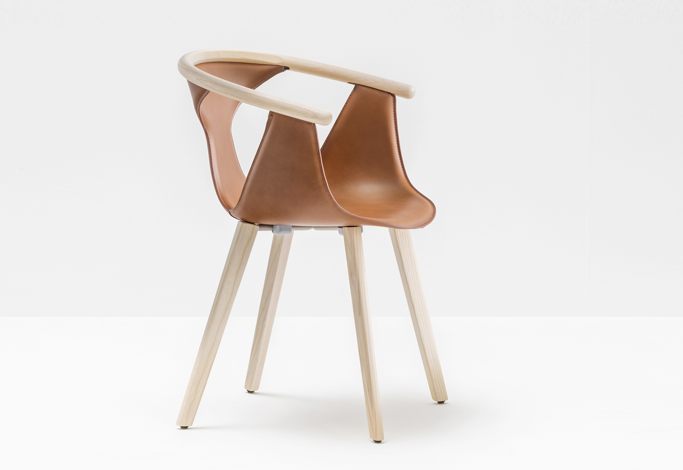 FOX 3727 by Pedrali | STYLEPARK