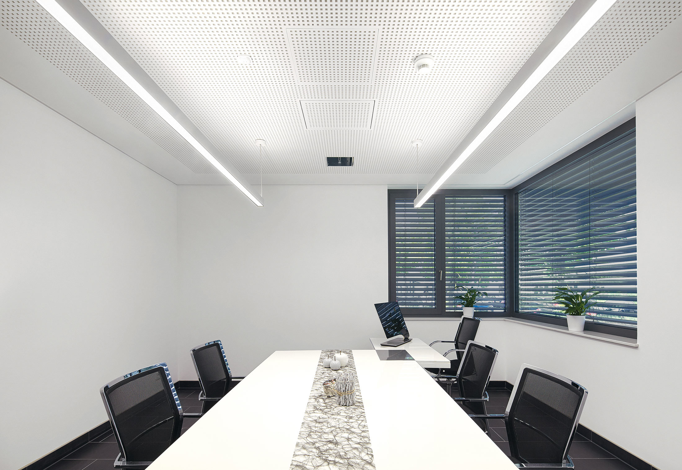 LINCOR LED by Zumtobel | STYLEPARK