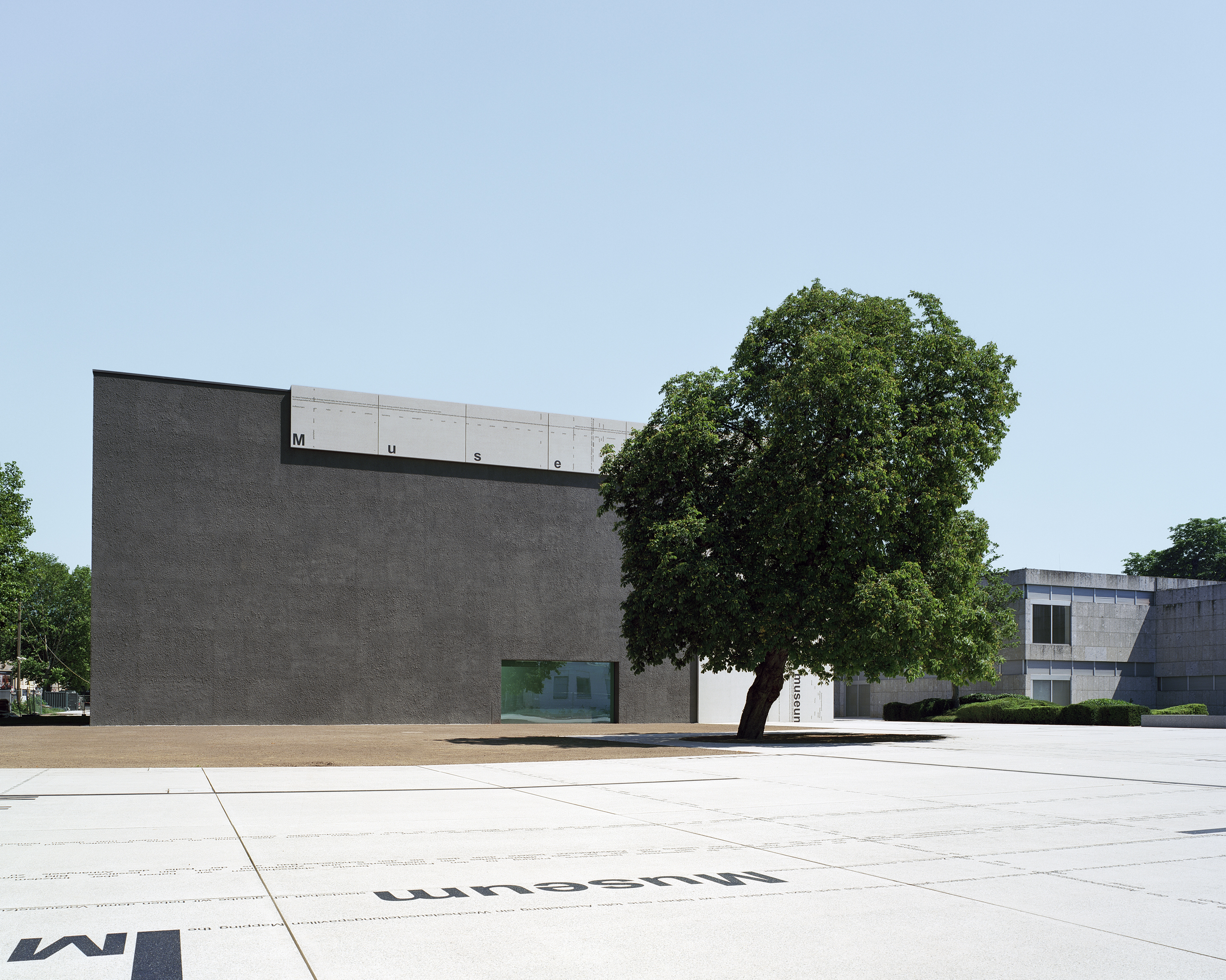 Extension of Saarbruecken's "Moderne Galerie" museum | STYLEPARK