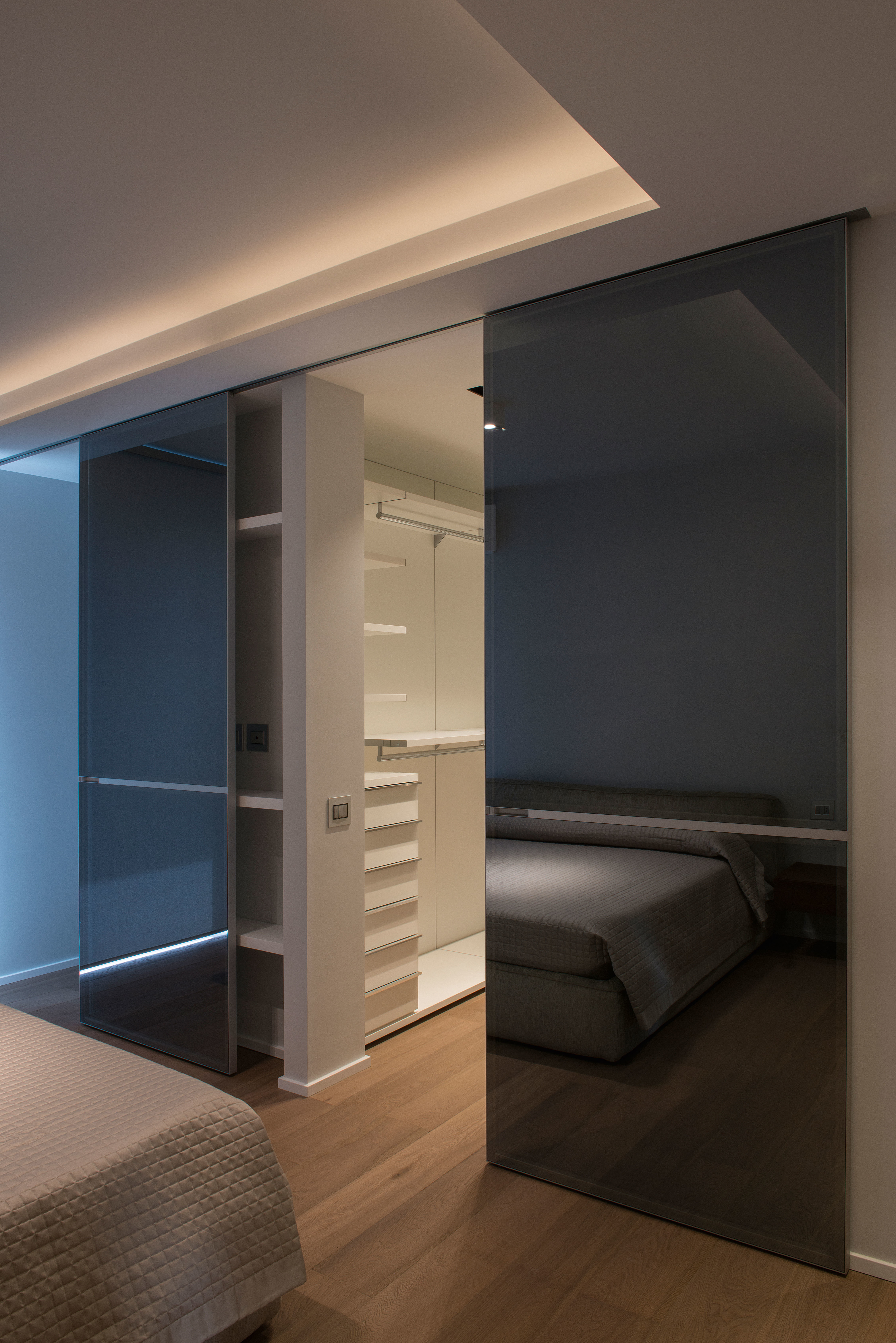 SPLIT IT-PRO by Delta Light | STYLEPARK