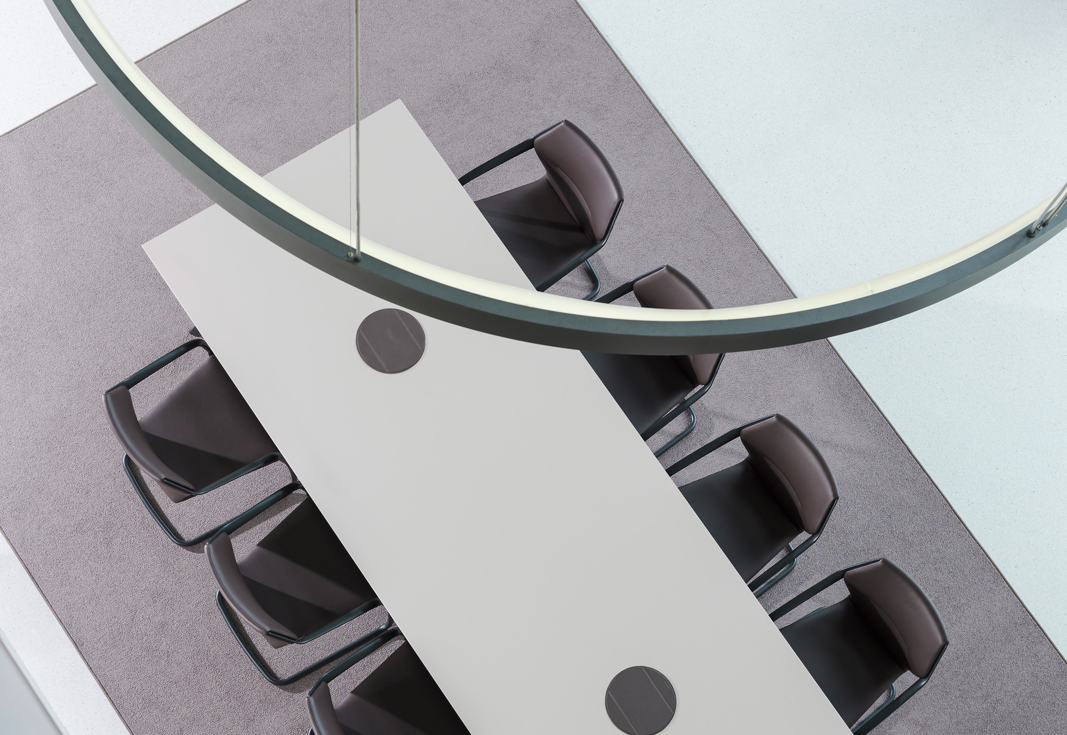 ray table 9312 by Brunner | STYLEPARK