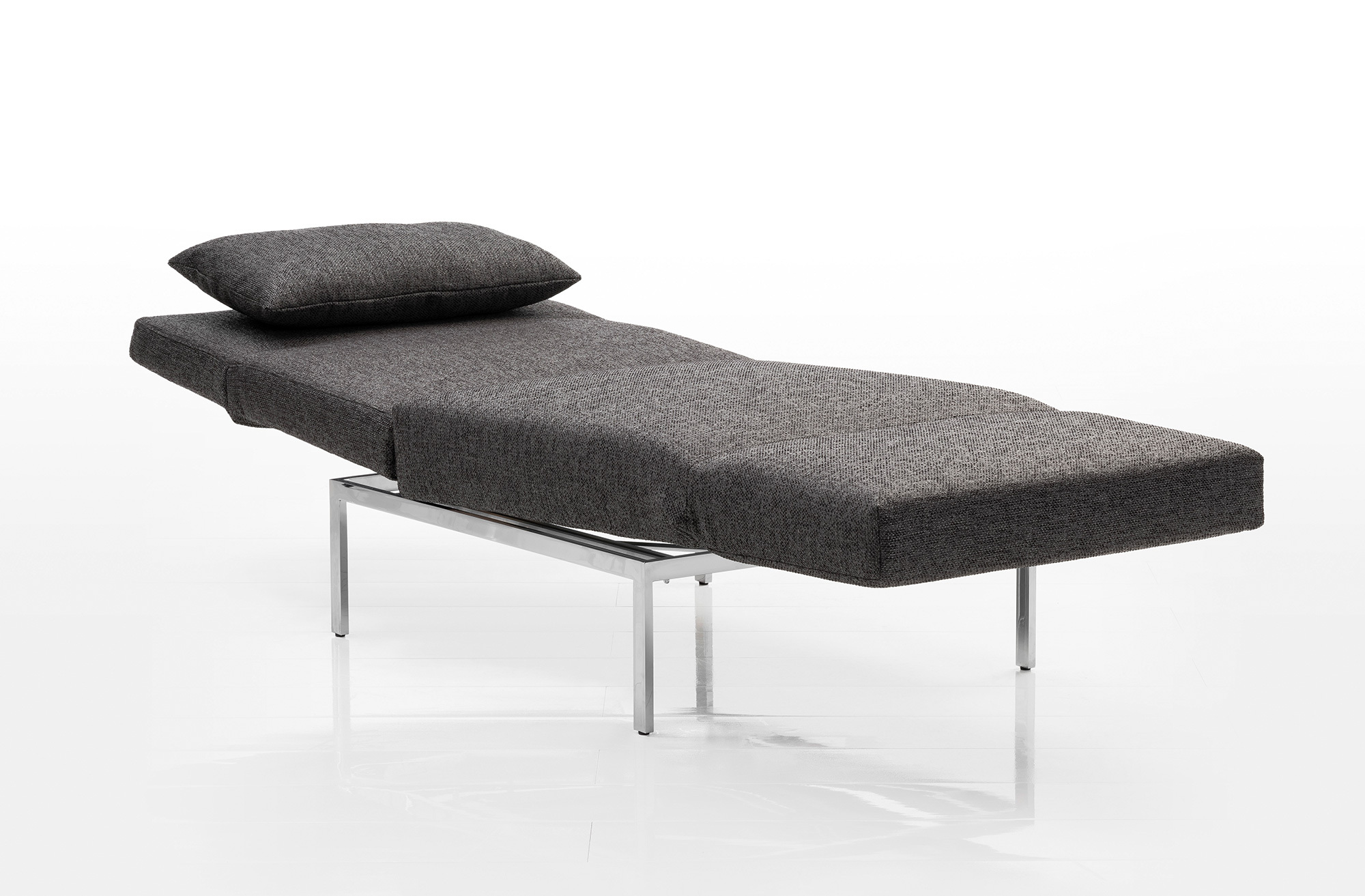 Roro soft daybed by Brühl | STYLEPARK