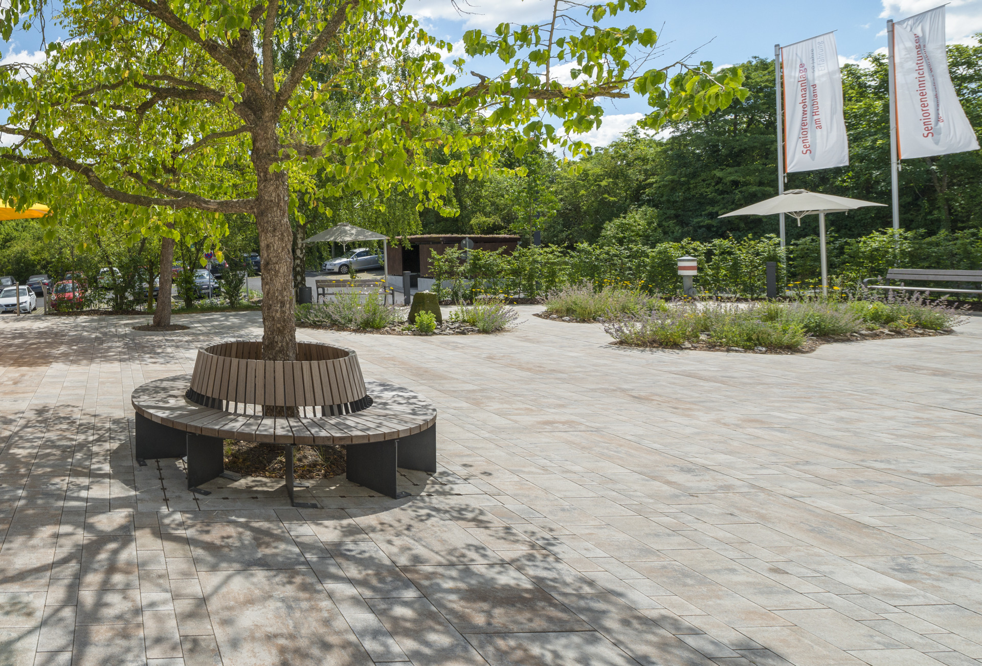 GDM.DECA tree by GODELMANN | STYLEPARK