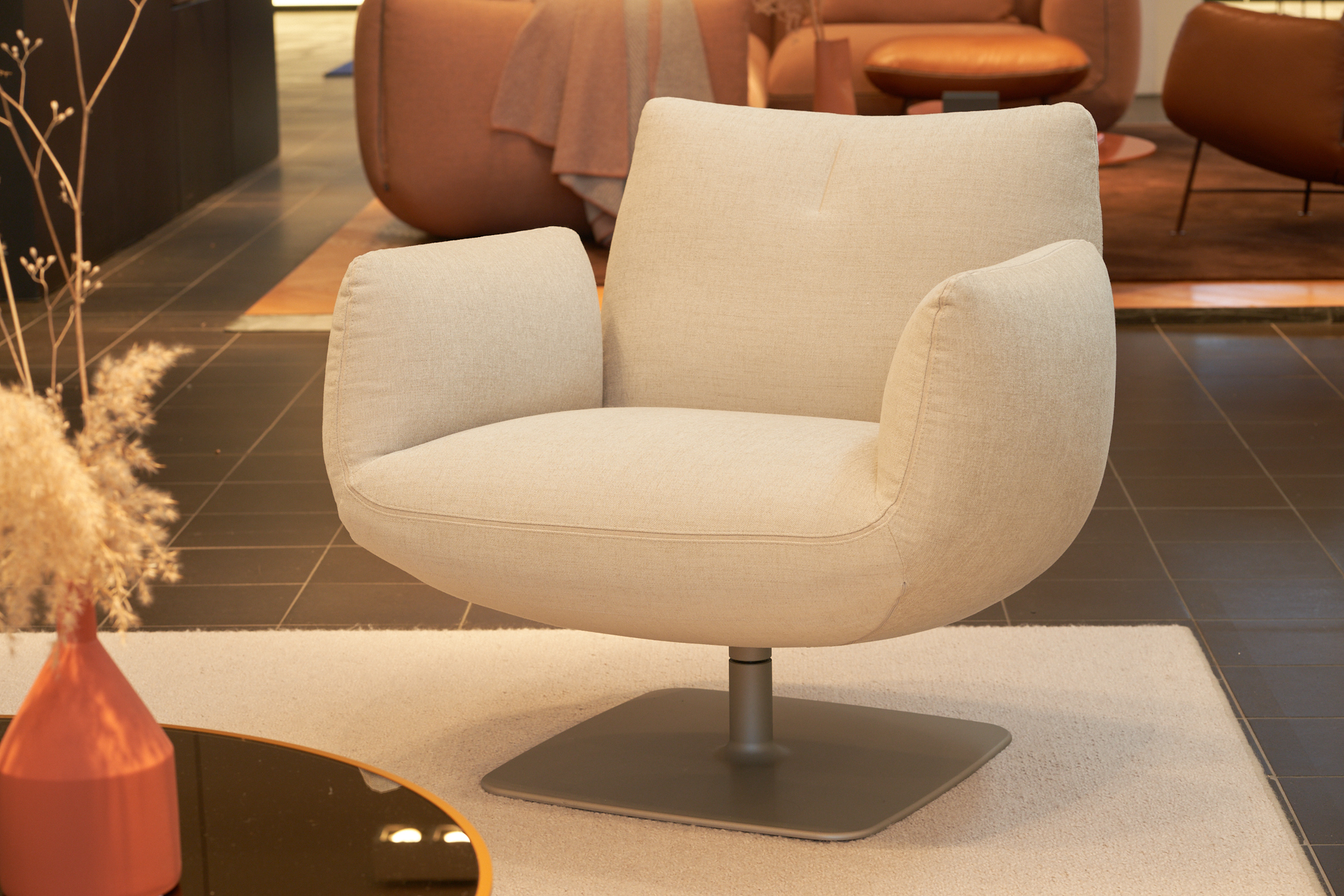 JALIS club armchair by COR | STYLEPARK