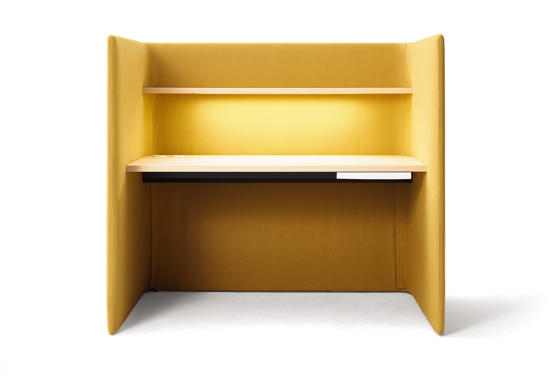 Floater desk by COR | STYLEPARK