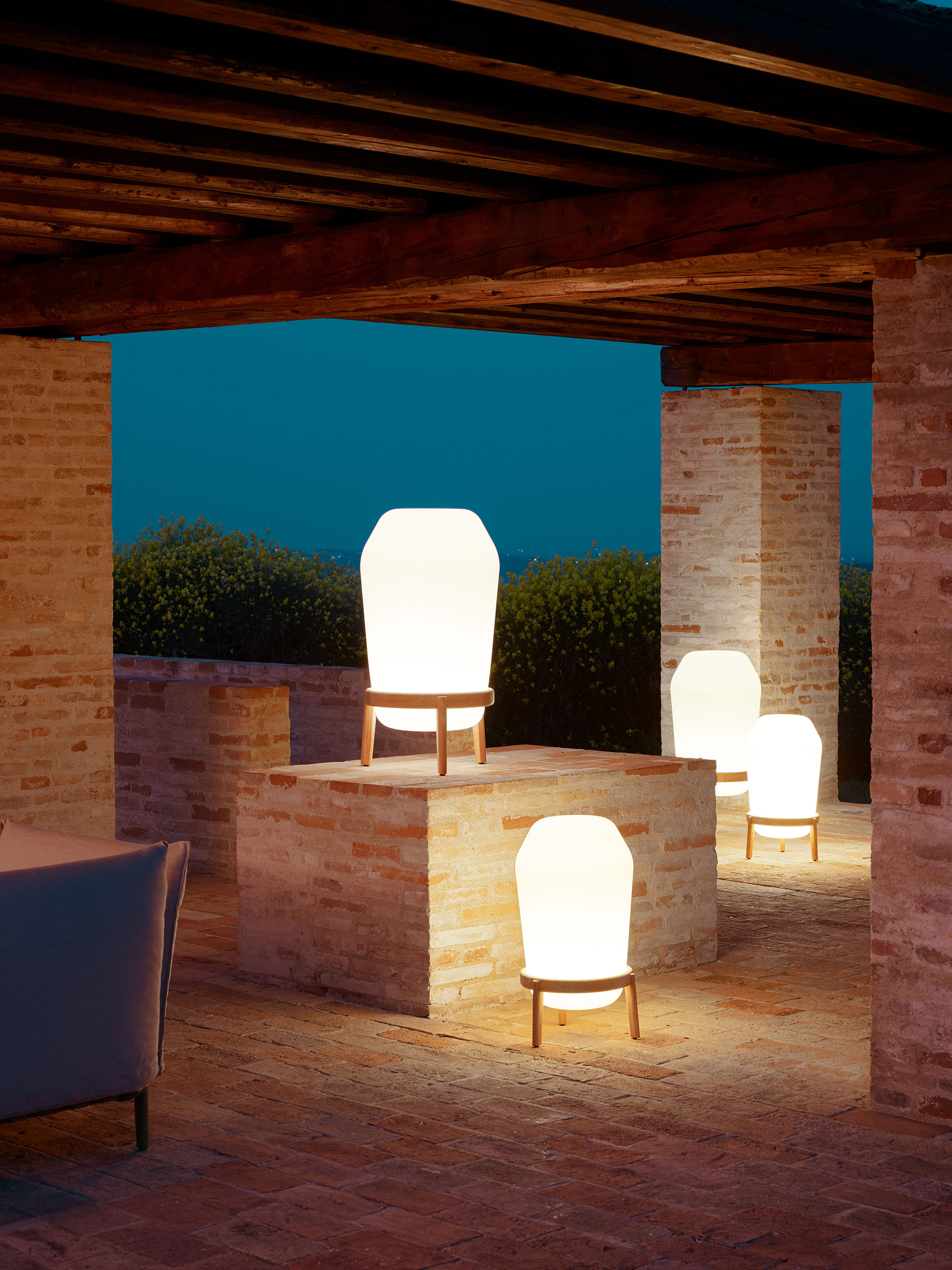 LOON floor lamp by DEDON | STYLEPARK