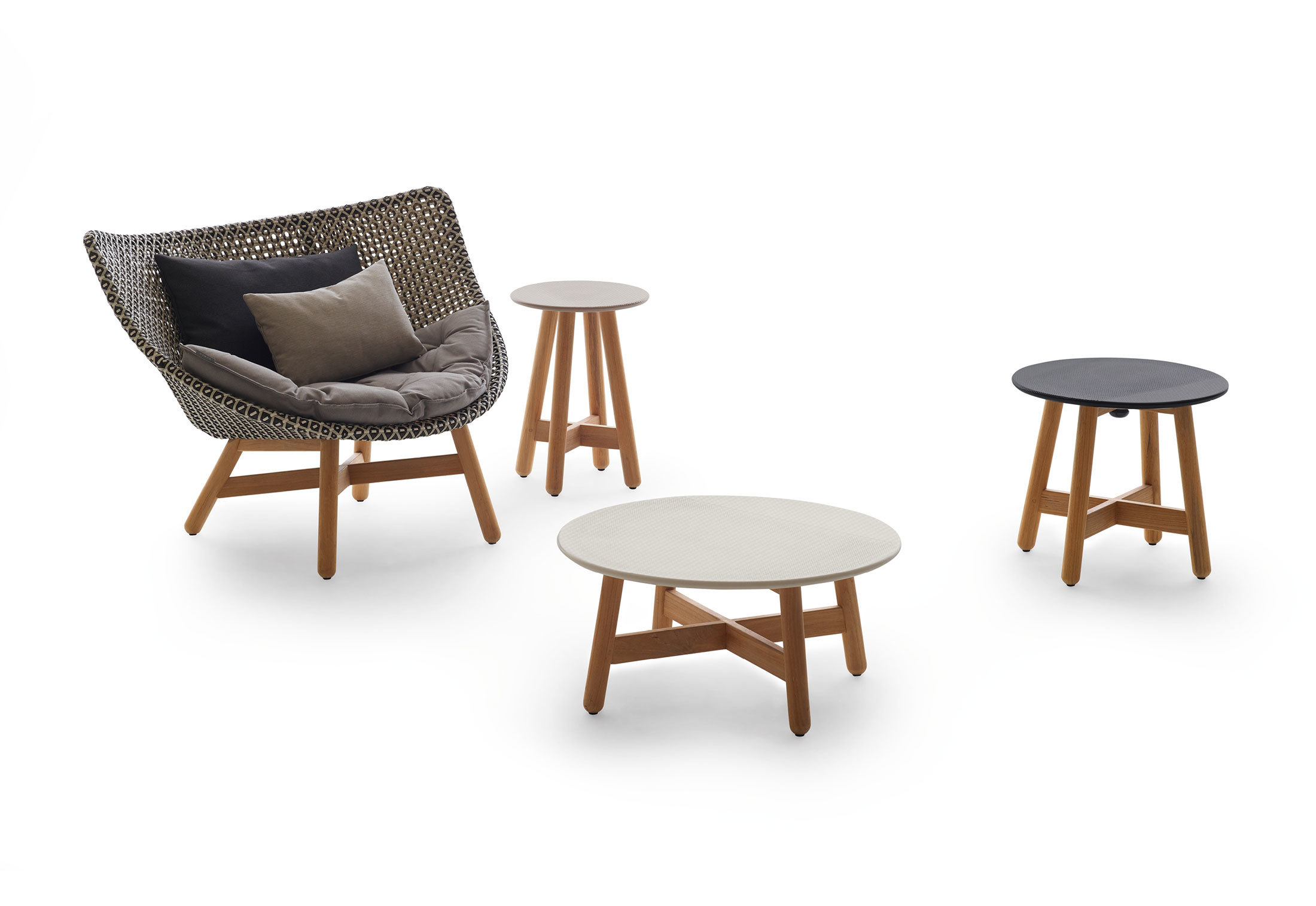 MBRACE side table S by DEDON | STYLEPARK