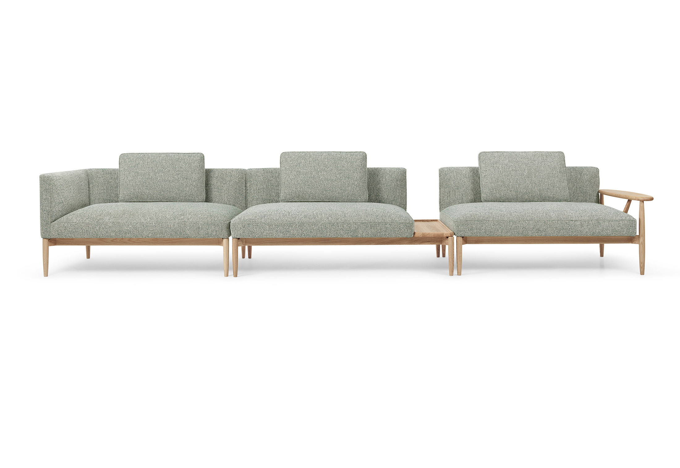E300 Embrace sofa by Carl Hansen & Søn | STYLEPARK