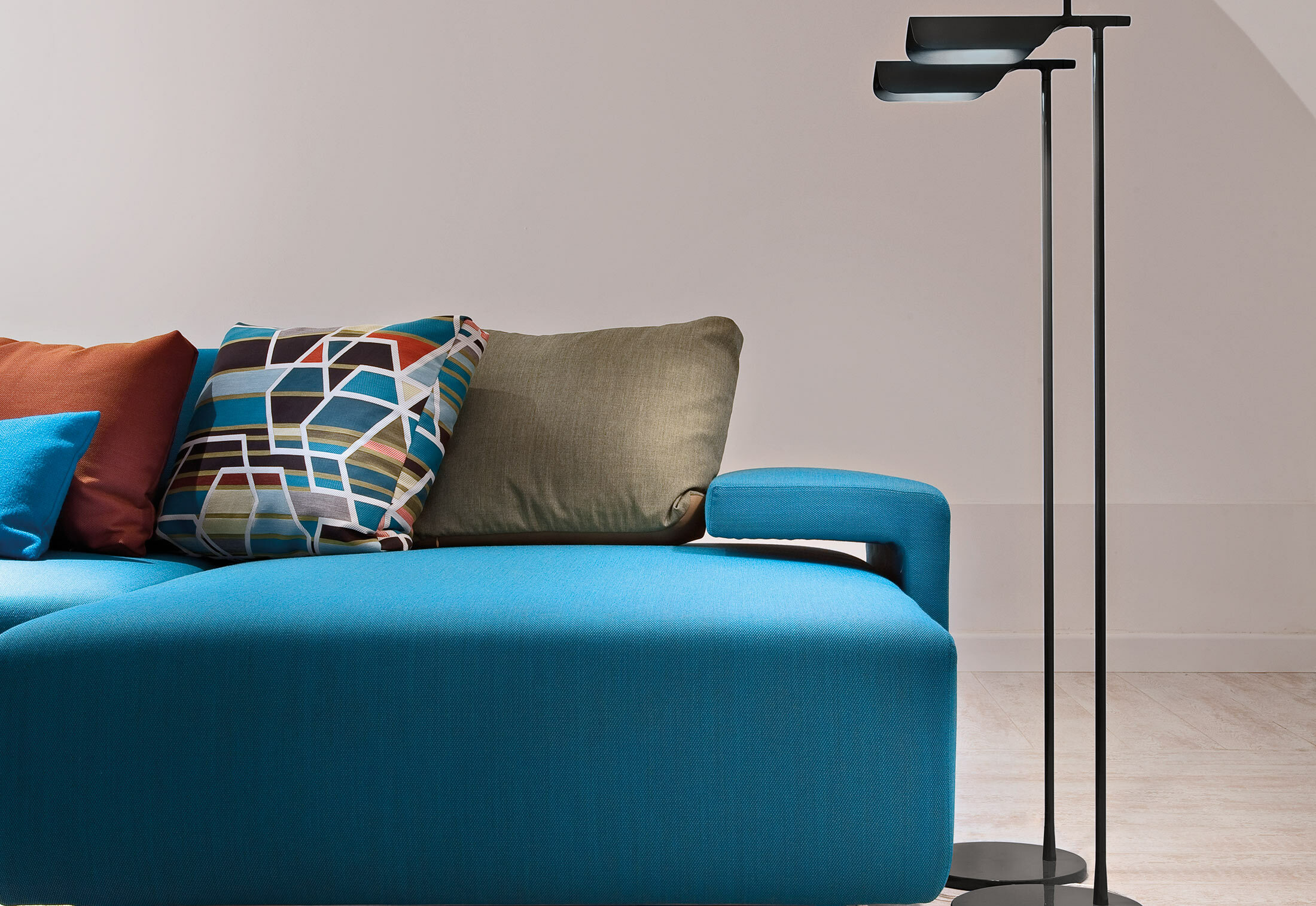 Tab Floor by FLOS | STYLEPARK