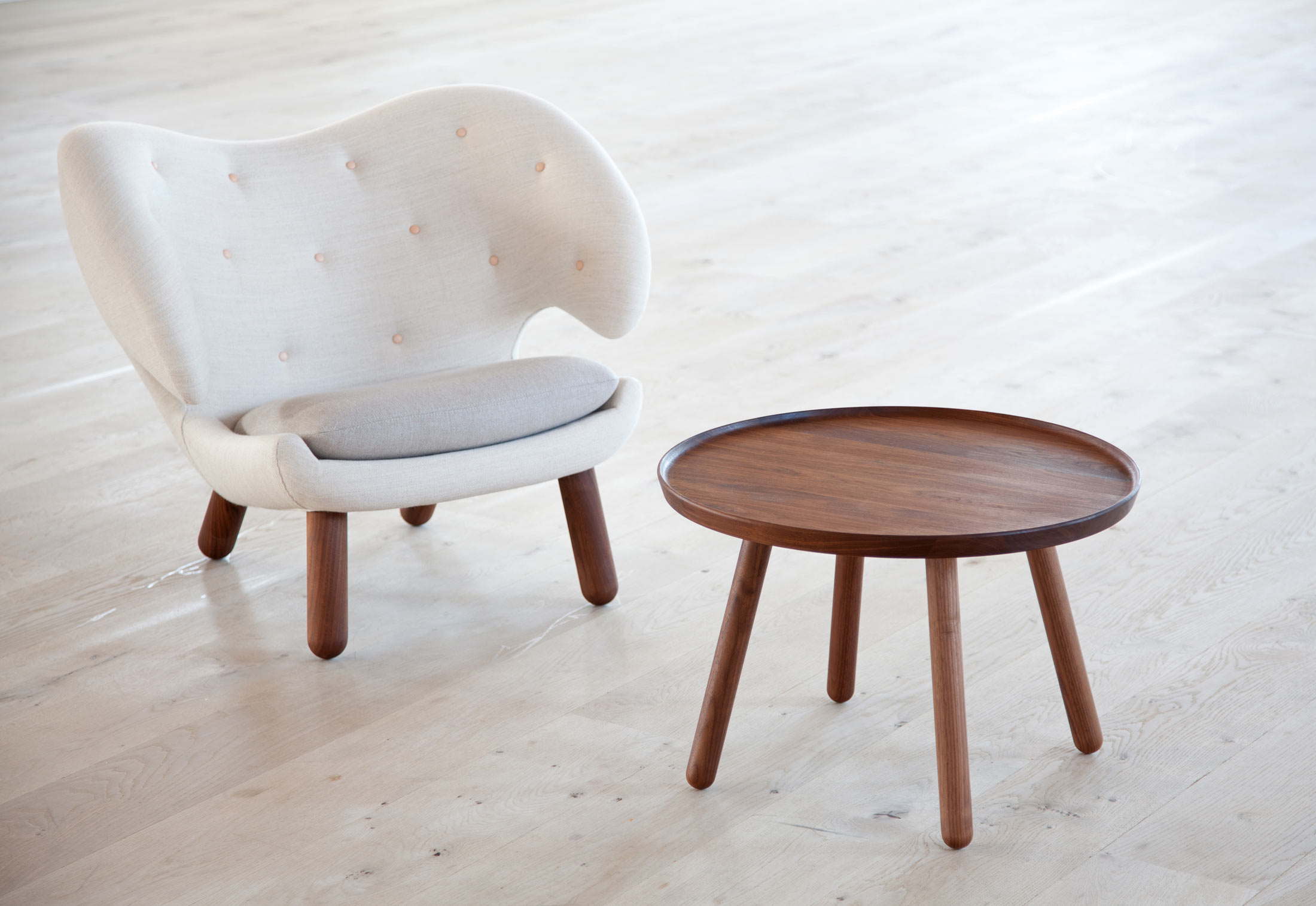 Pelican Table von onecollection | STYLEPARK