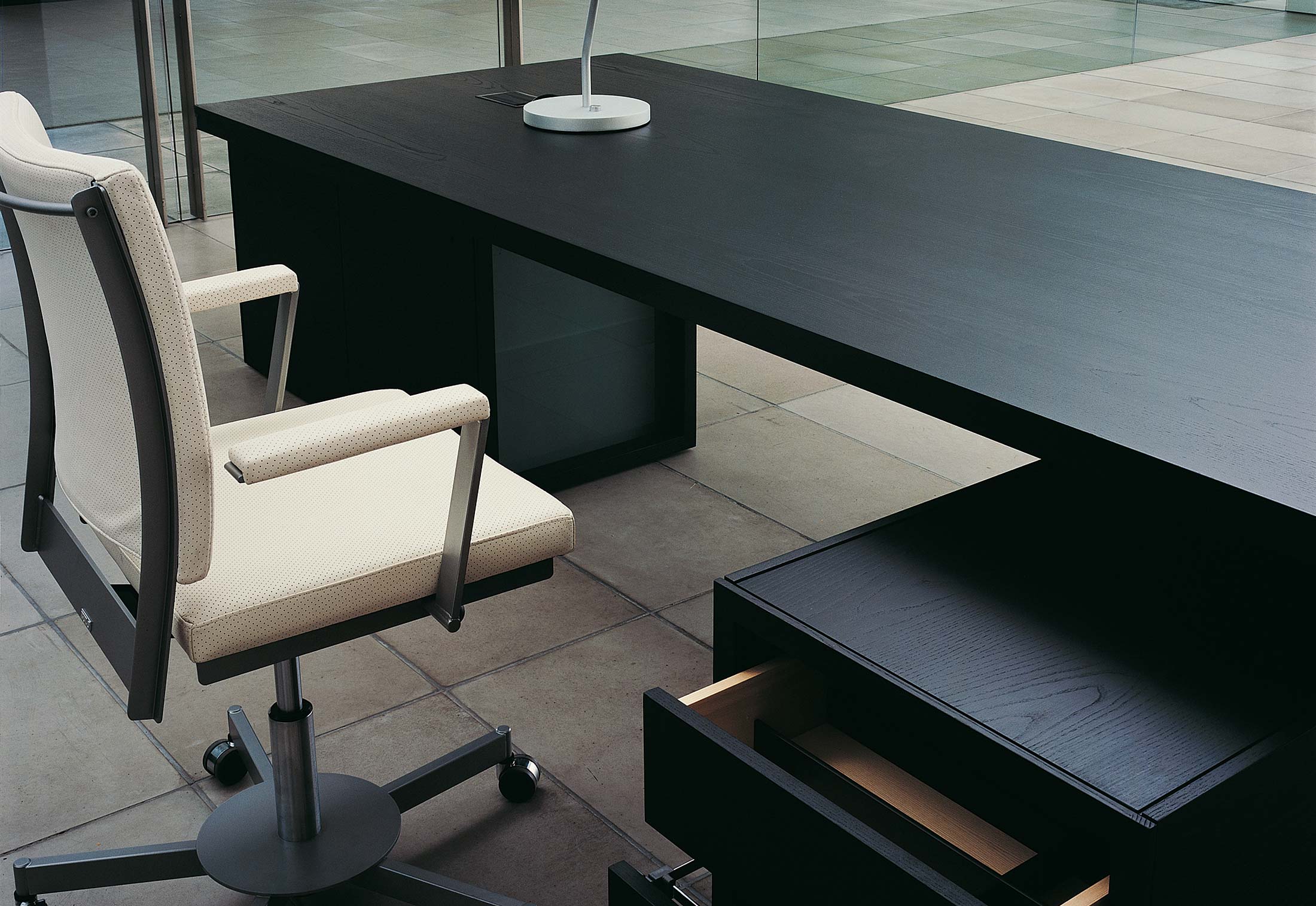 Normal Desk by BULO | STYLEPARK
