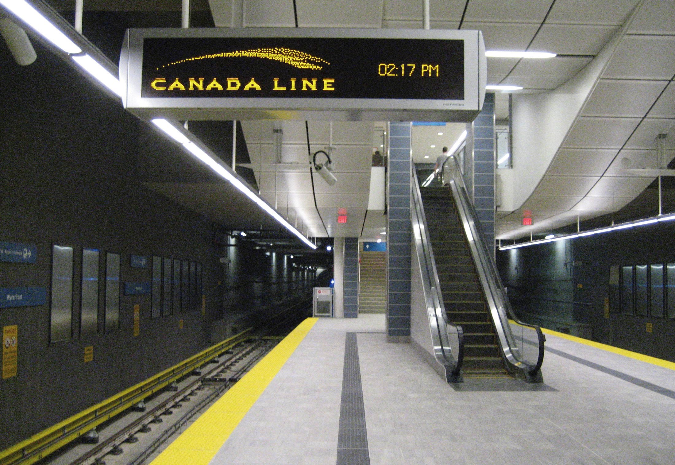 Canada line by Casalgrande Padana | STYLEPARK