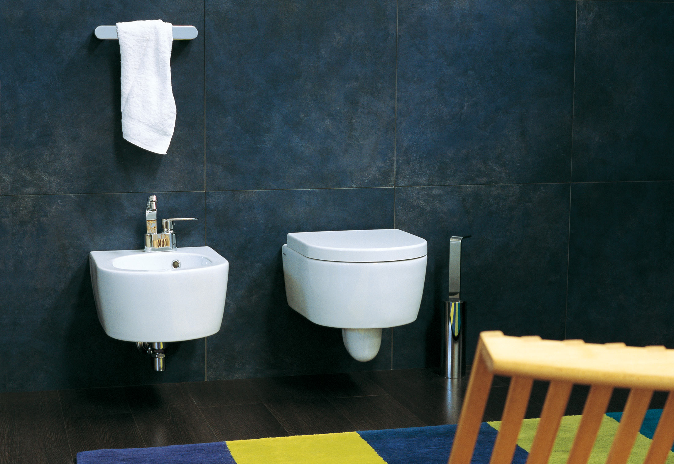Mini Link wc wall hung by Ceramica Flaminia | STYLEPARK