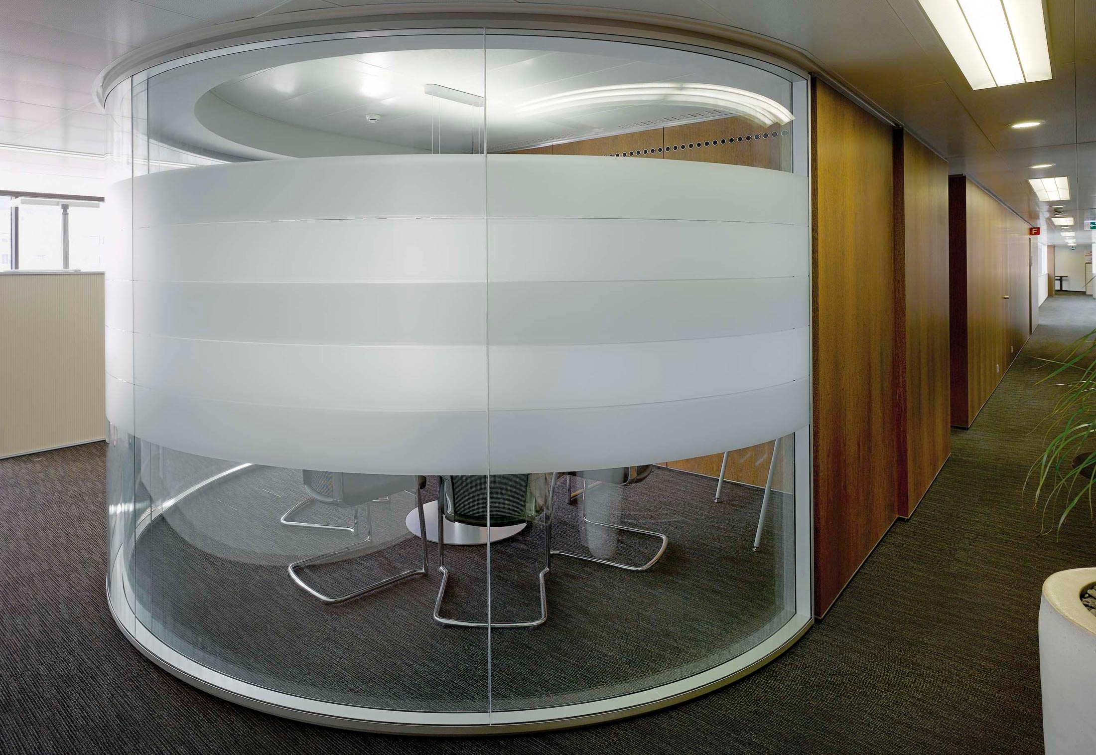 Clestra Photo by Clestra Hauserman | STYLEPARK