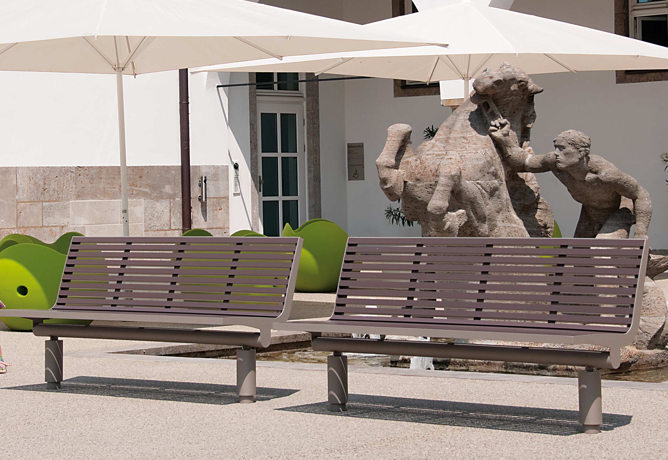 COMFONY 400 bench by Benkert Bänke | STYLEPARK