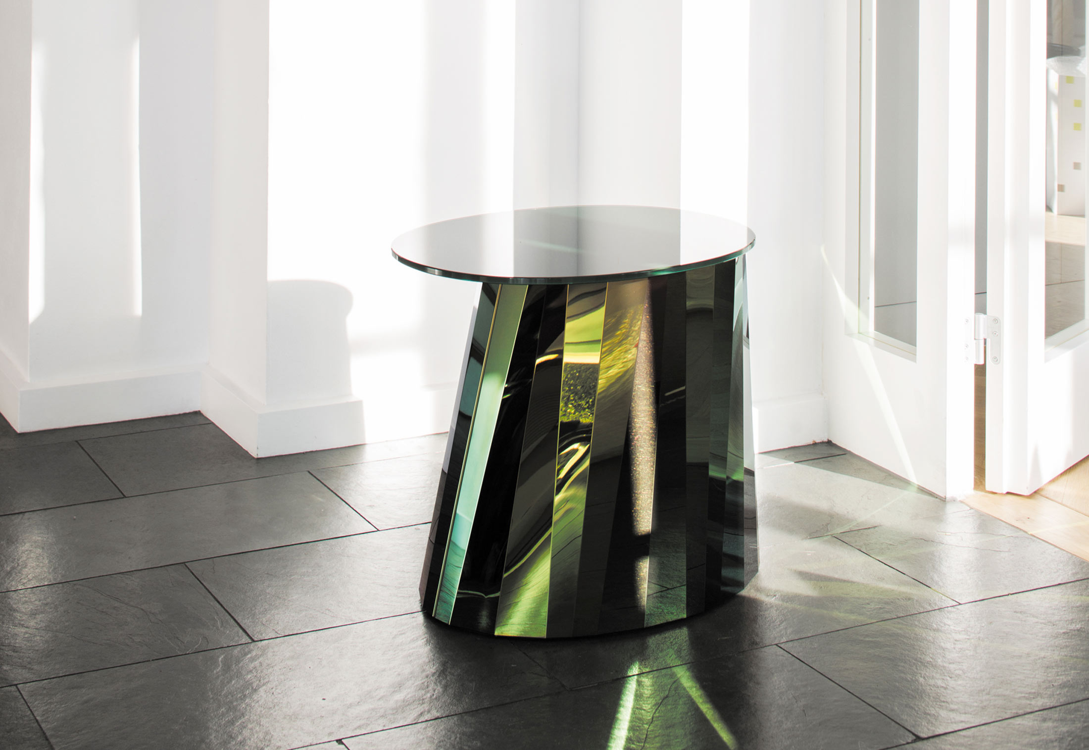 Pli Side Table by ClassiCon | STYLEPARK