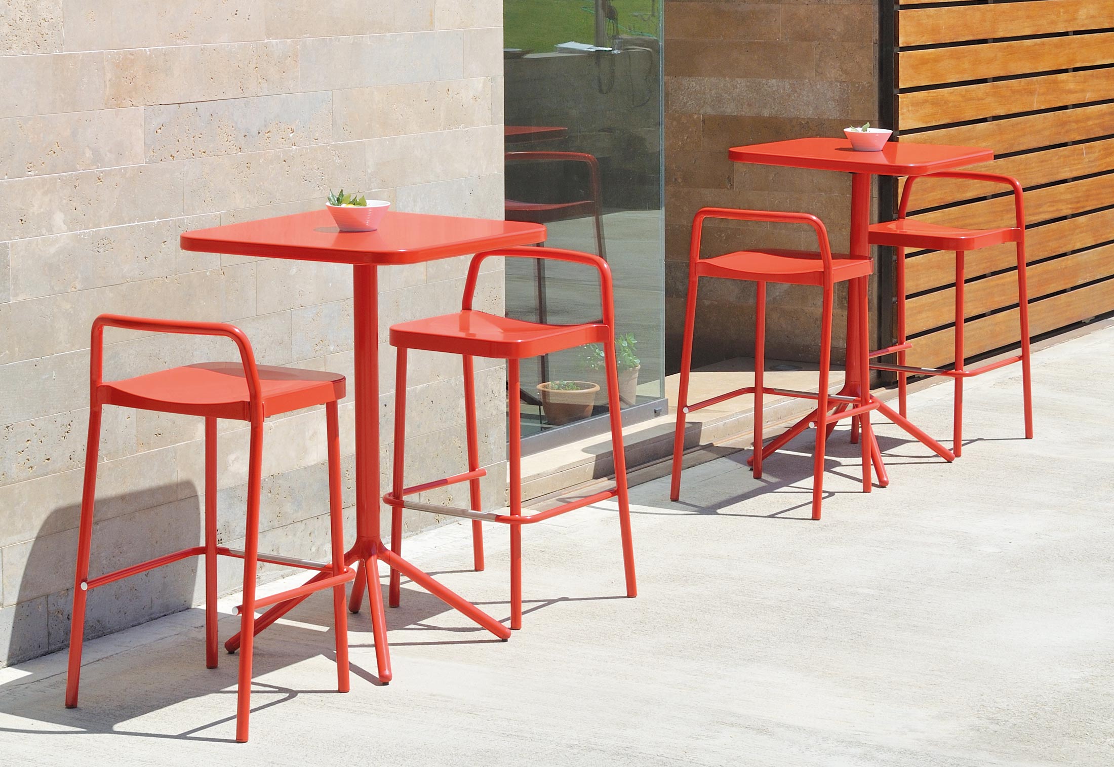 Grace high table by Emu | STYLEPARK