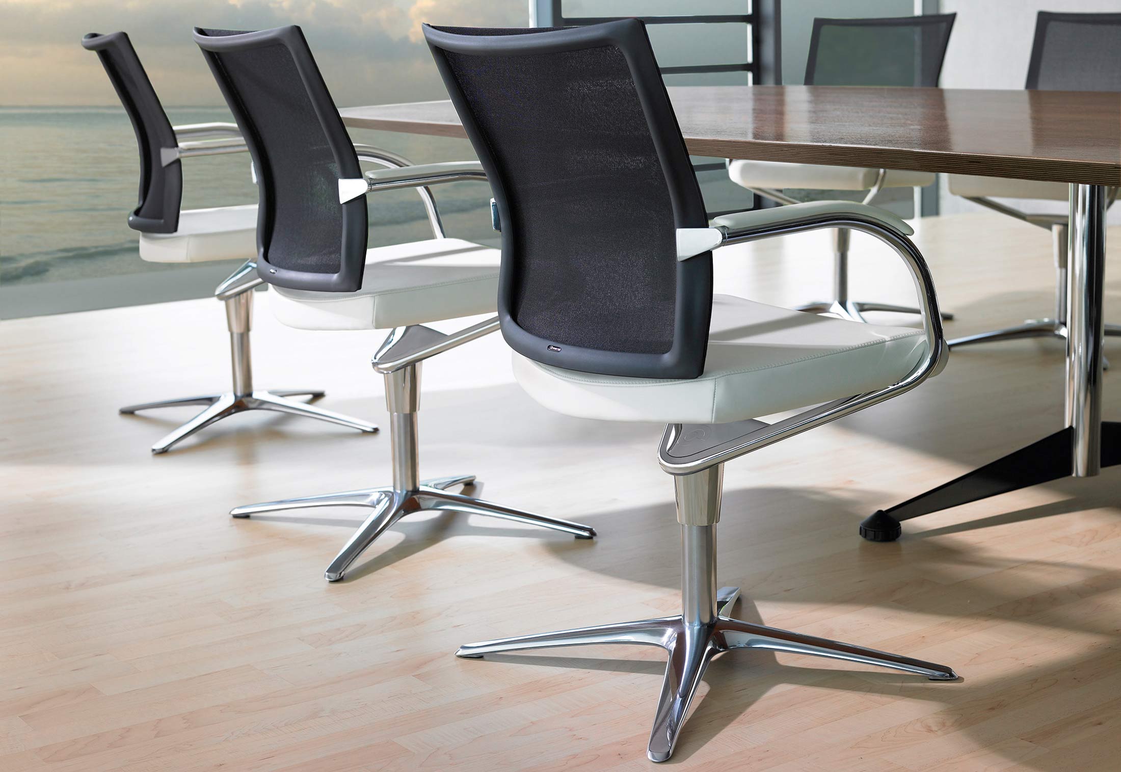 Orbit Network Conference swivel chair by Klöber | STYLEPARK