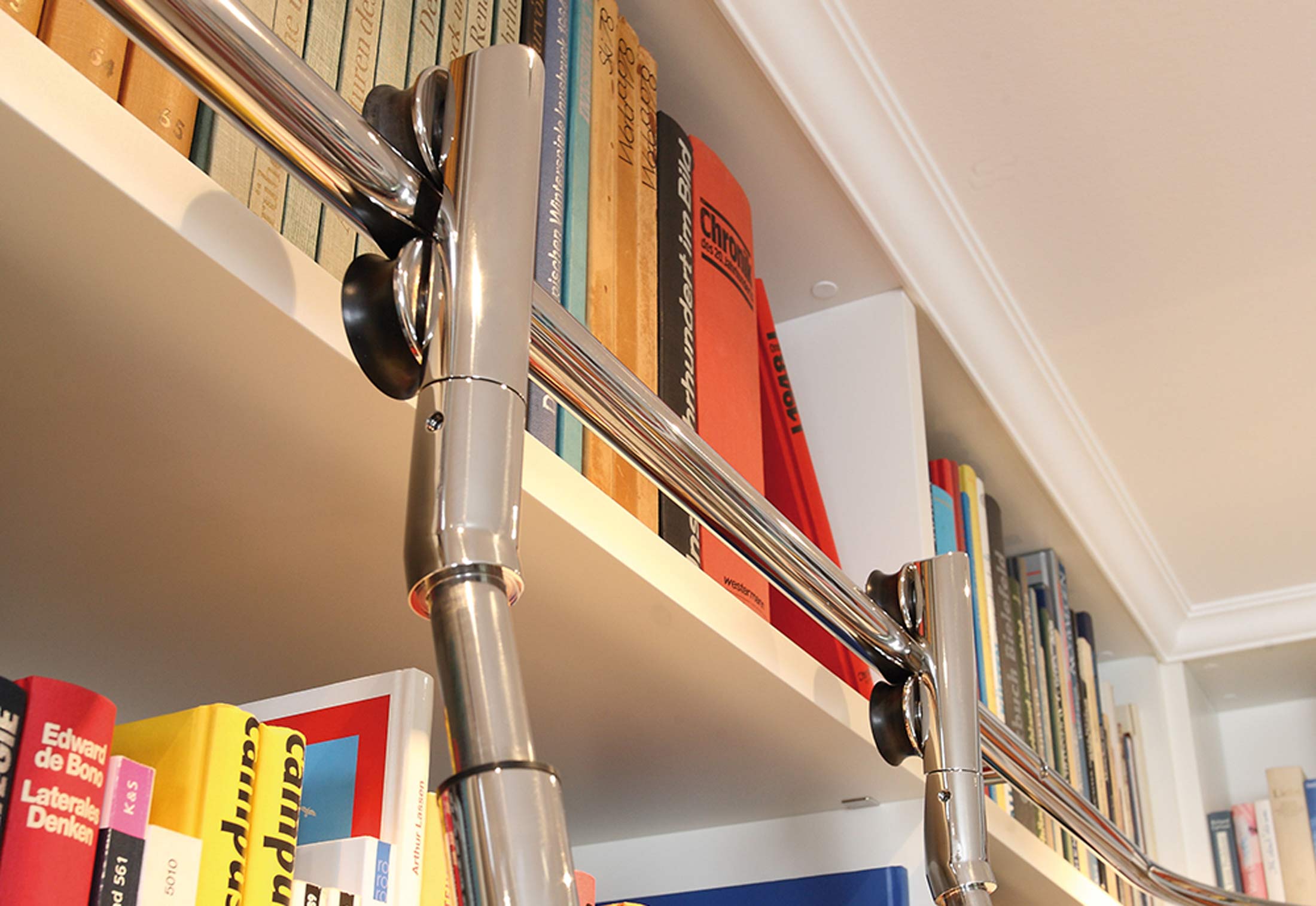 SL.6005.KL Vario-Telescopic Ladder by MWE | STYLEPARK