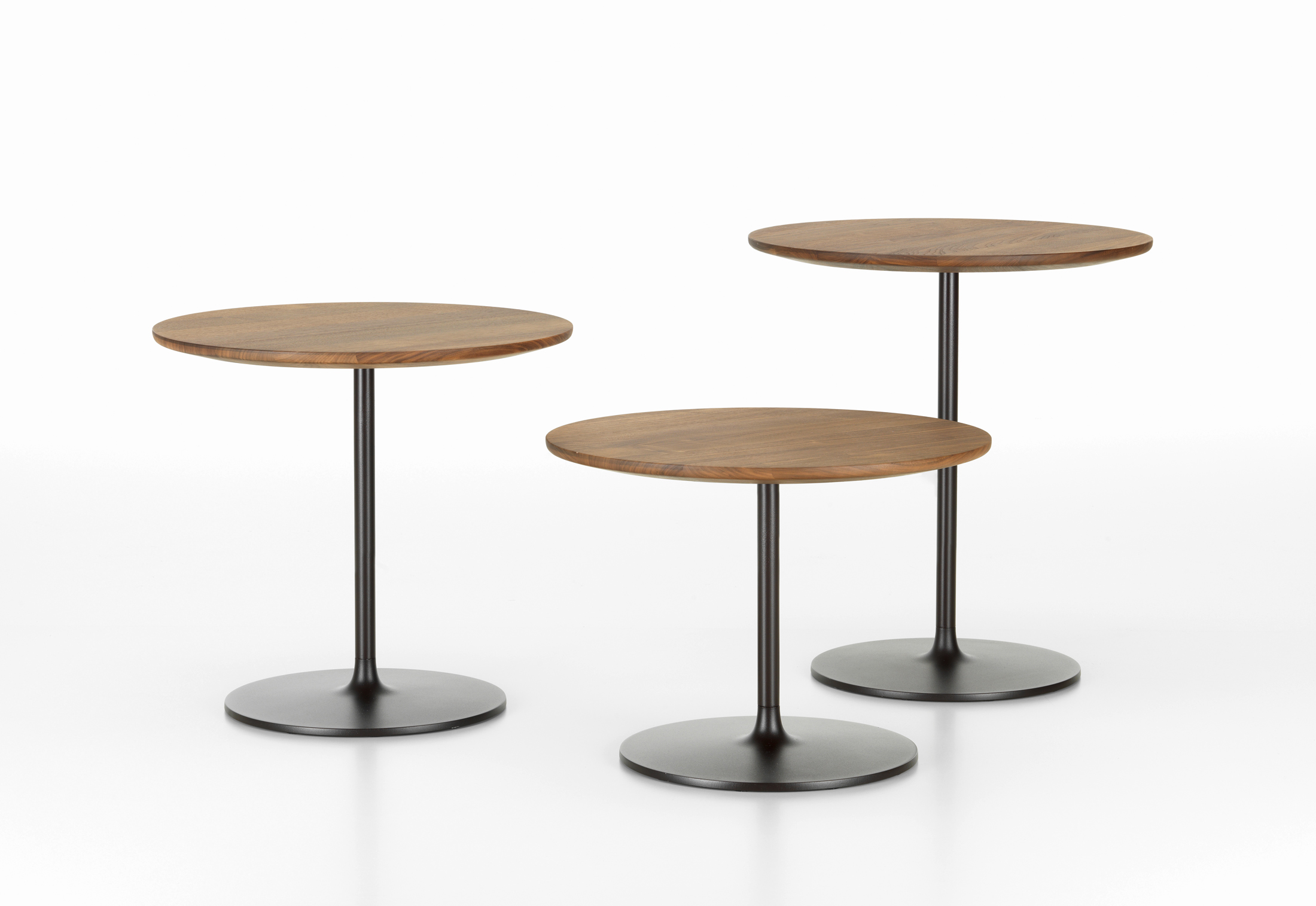 Occasional low tables by Vitra | STYLEPARK