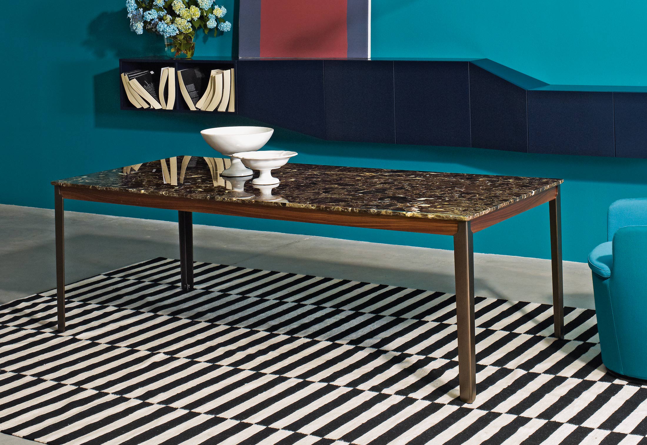 Hug side table by arflex | STYLEPARK