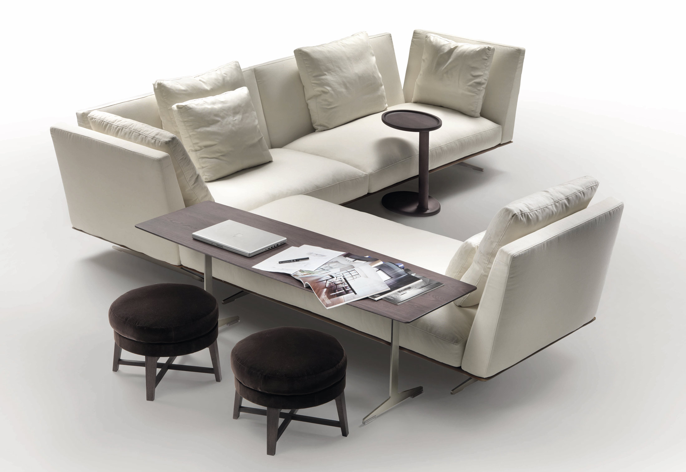 Evergreen corner sofa by Flexform | STYLEPARK