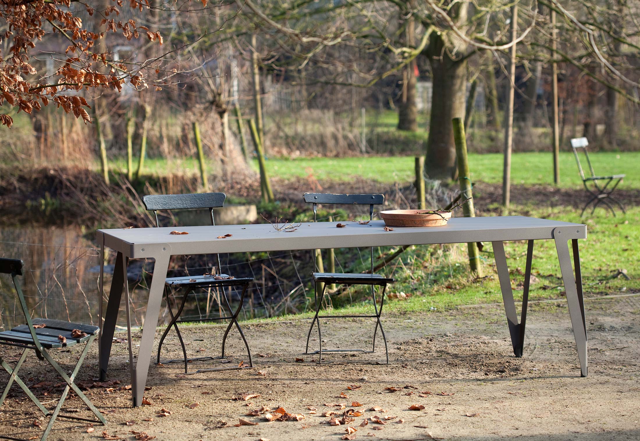 Lloyd Table Outdoor by Functionals | STYLEPARK