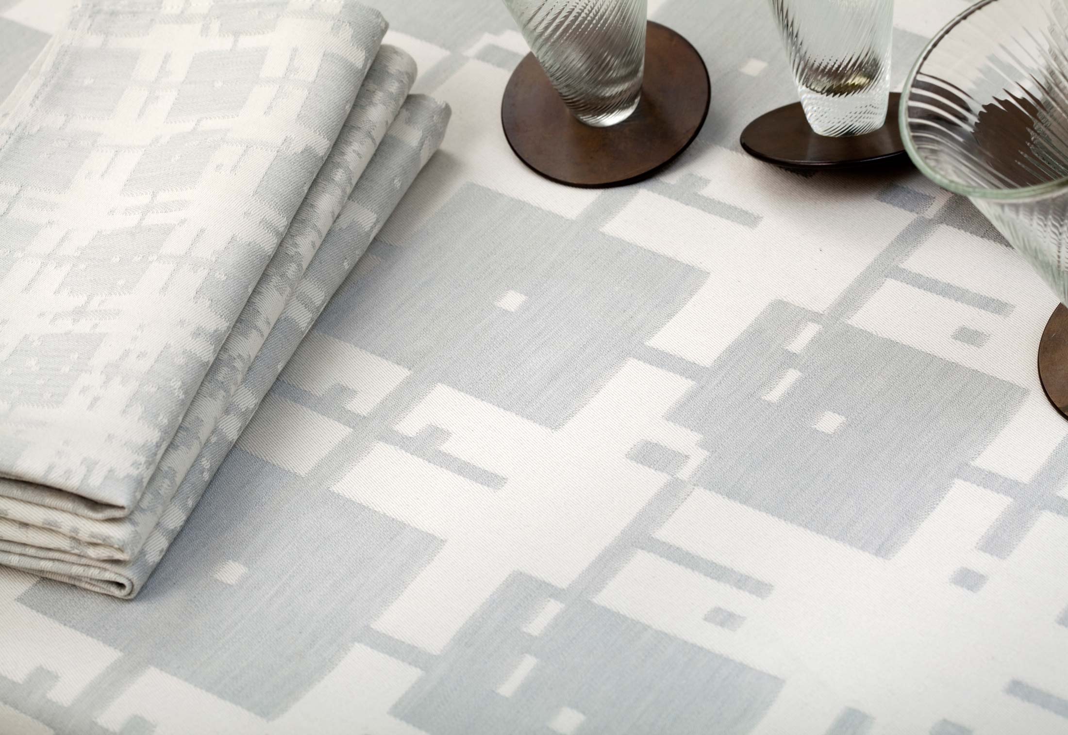 Patterns table linen by Functionals | STYLEPARK