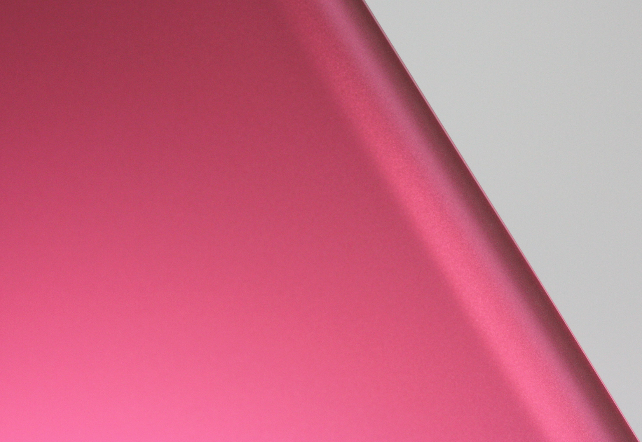 SWISSSATIN® Rot metallic von Glas Trösch | STYLEPARK