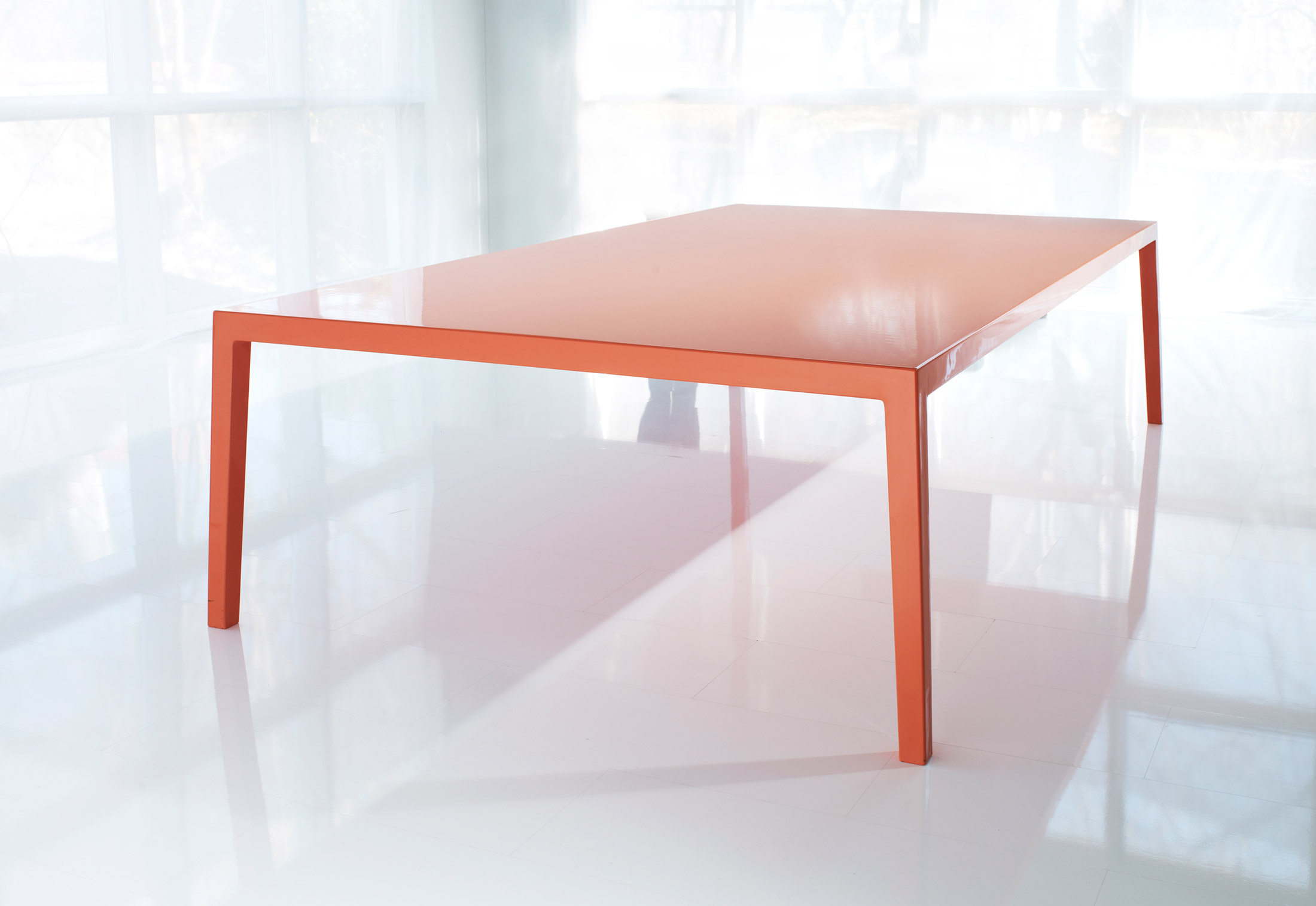 Scale table by Horreds | STYLEPARK
