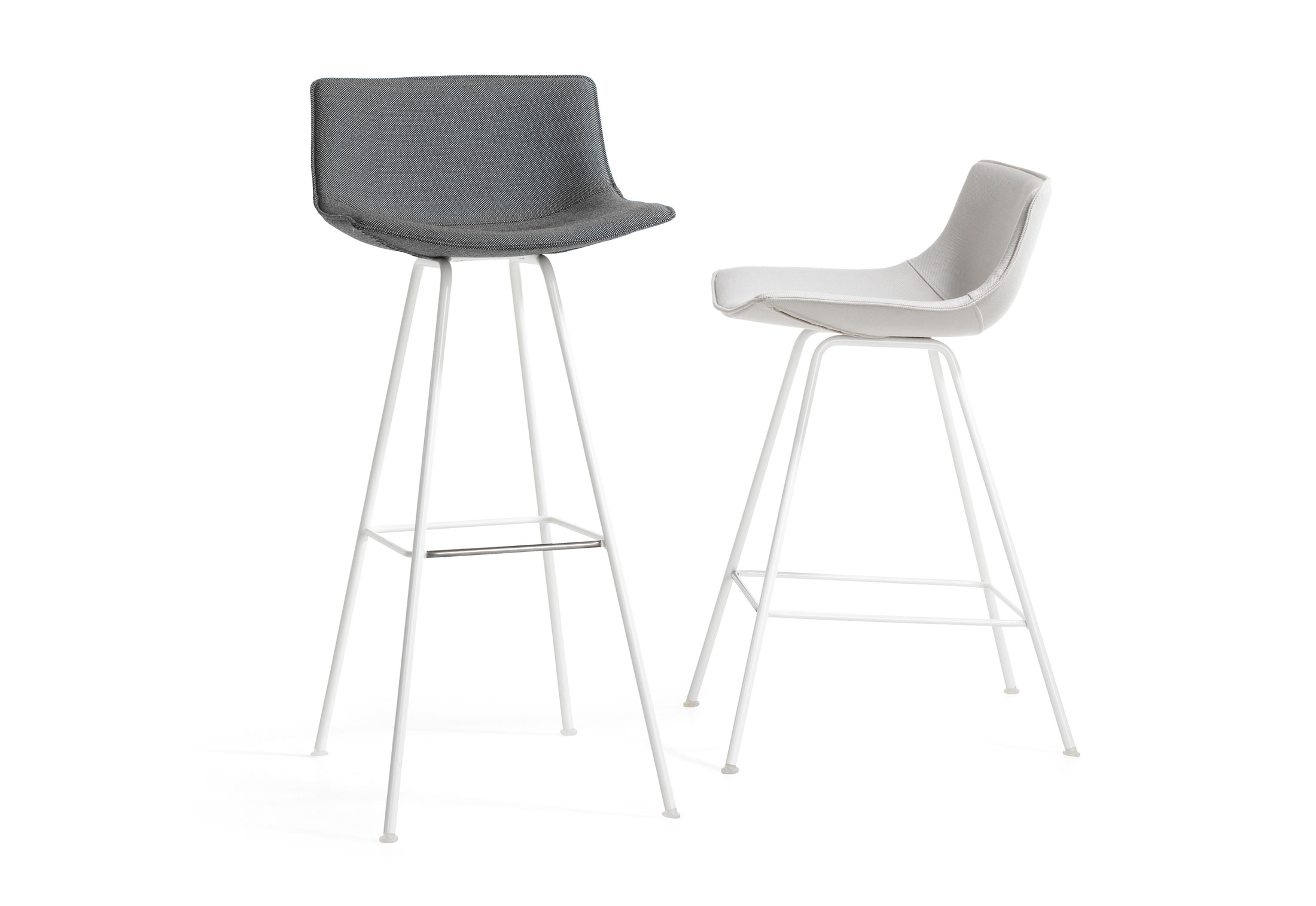 Comet Sport bar stool by Lammhults | STYLEPARK