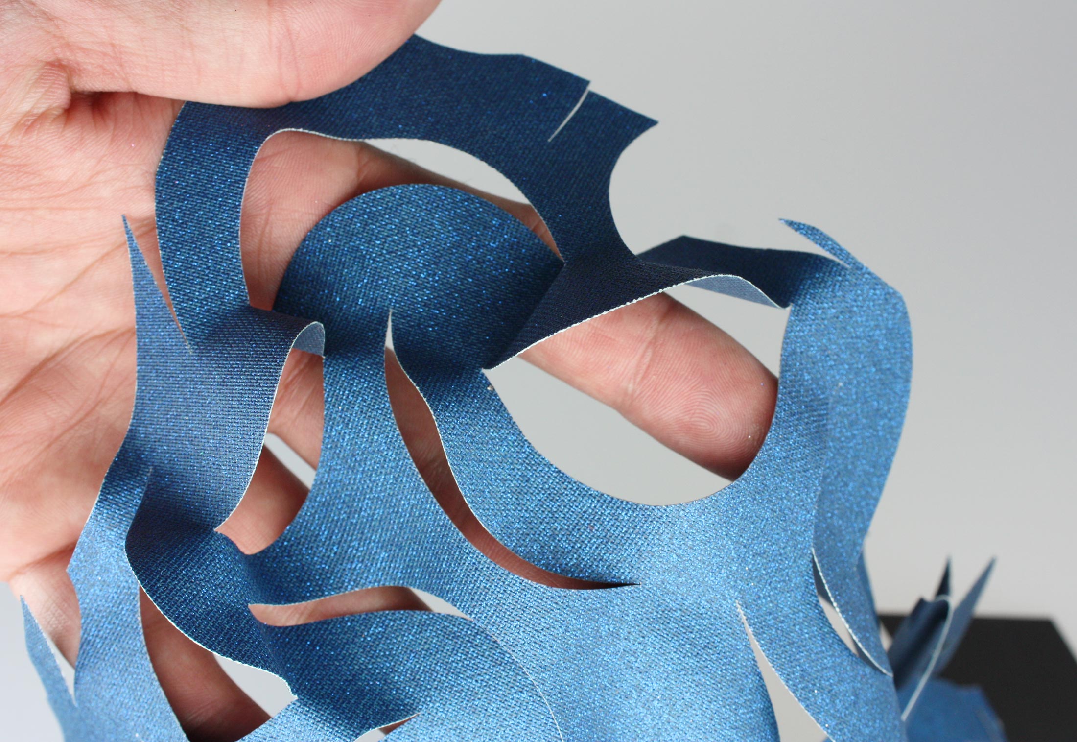 Leaf Net 3D glitter pattern net by OGUS | STYLEPARK