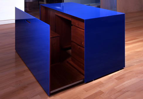 Blue acrylic desk by Paul Kelley | STYLEPARK