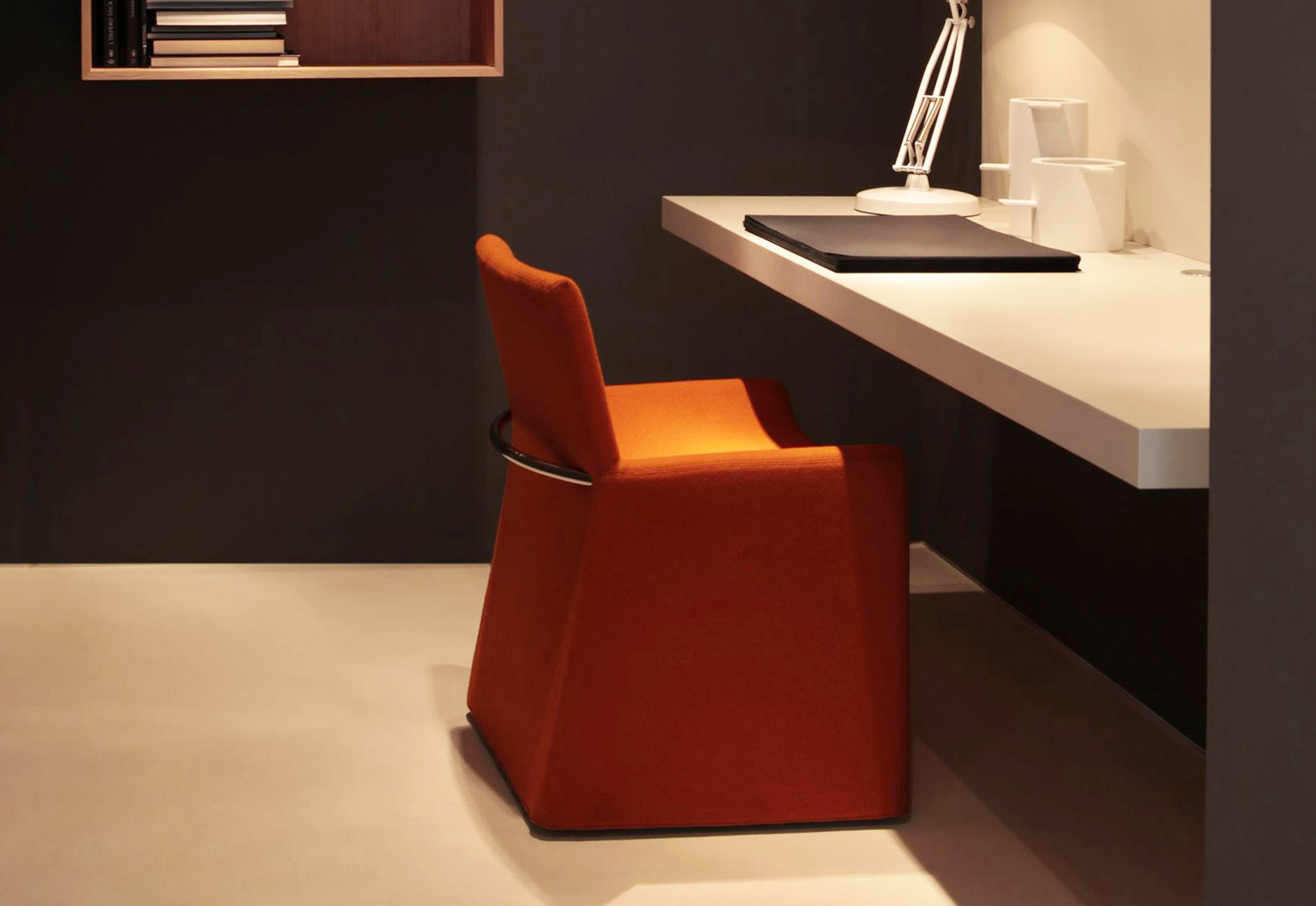 Soft Chair by Porro | STYLEPARK