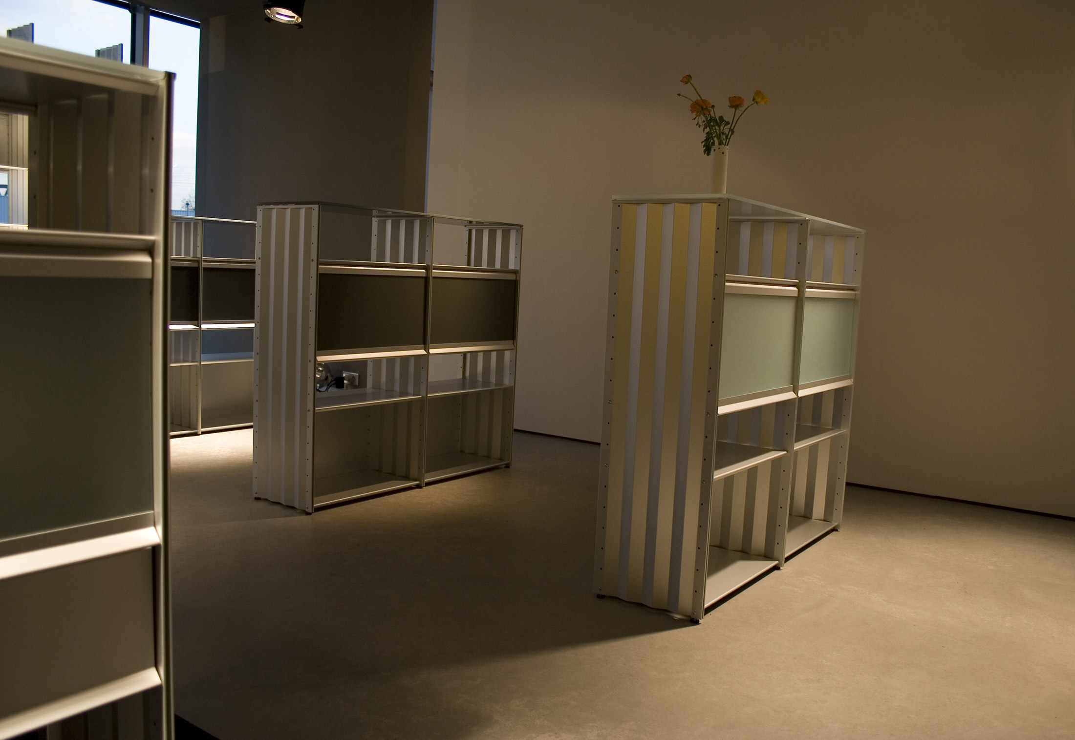 TALL Highboard by Radar | STYLEPARK