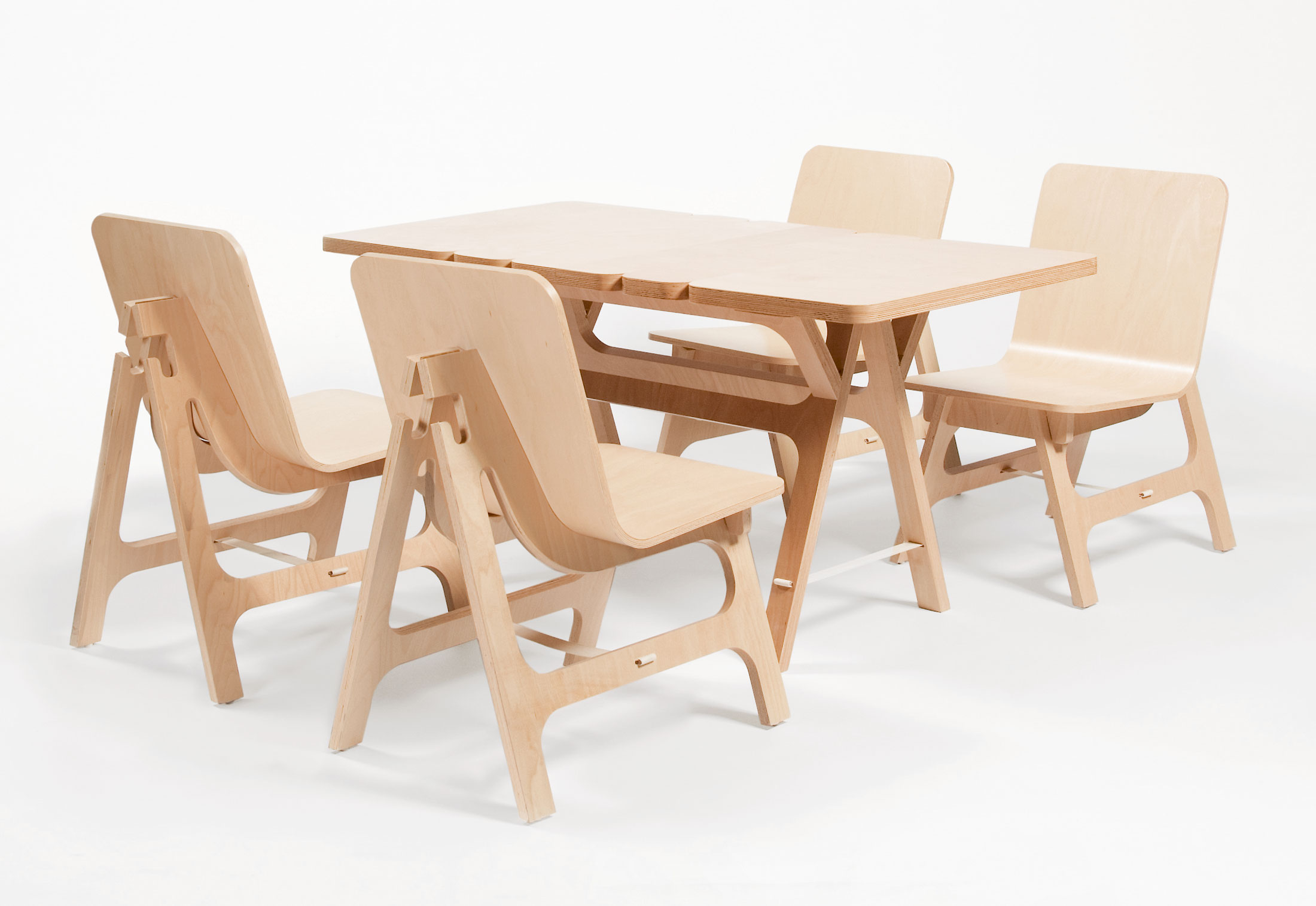 Instant table by Moustache | STYLEPARK