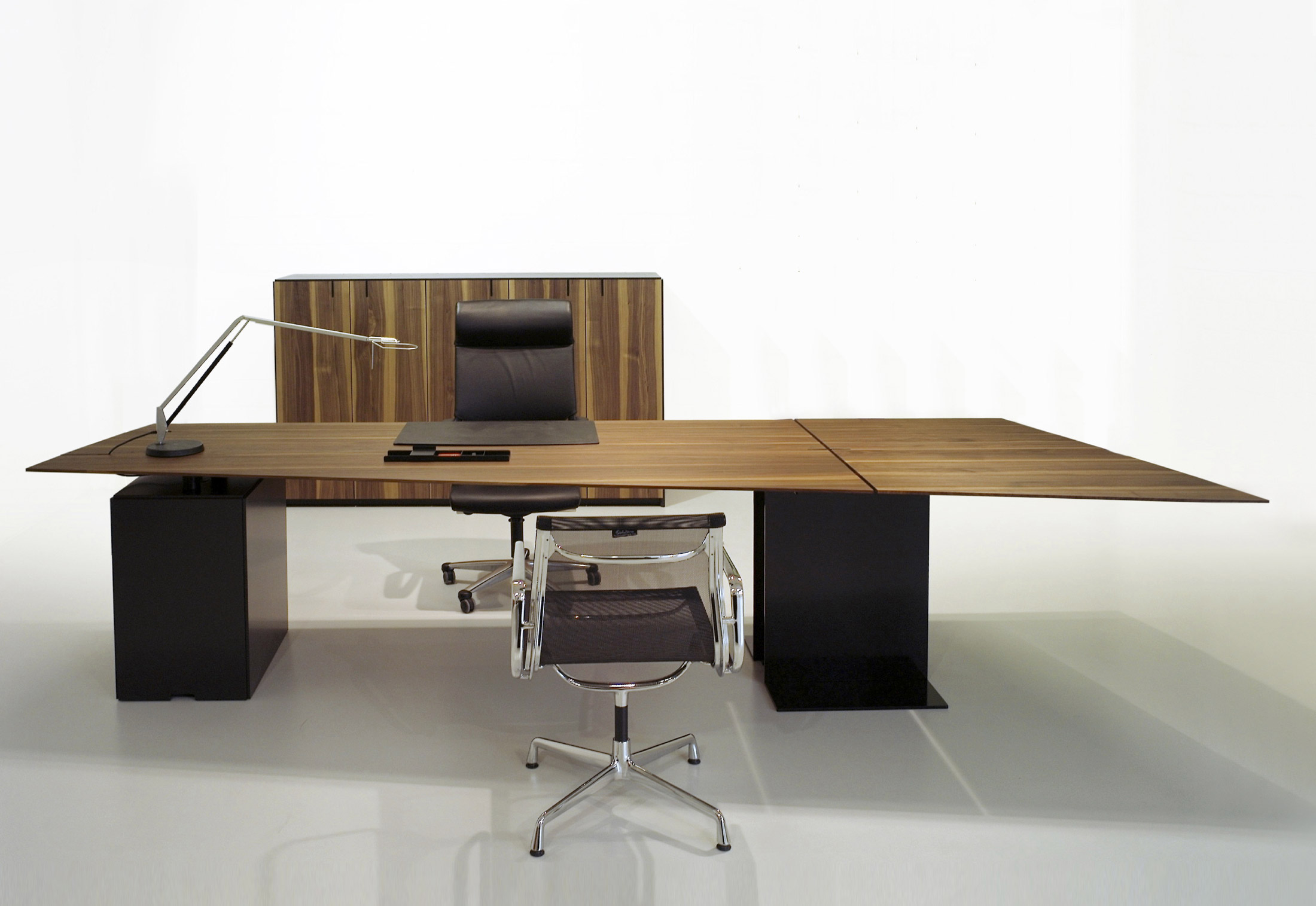 Zoom Office table by Zoom by Mobimex | STYLEPARK