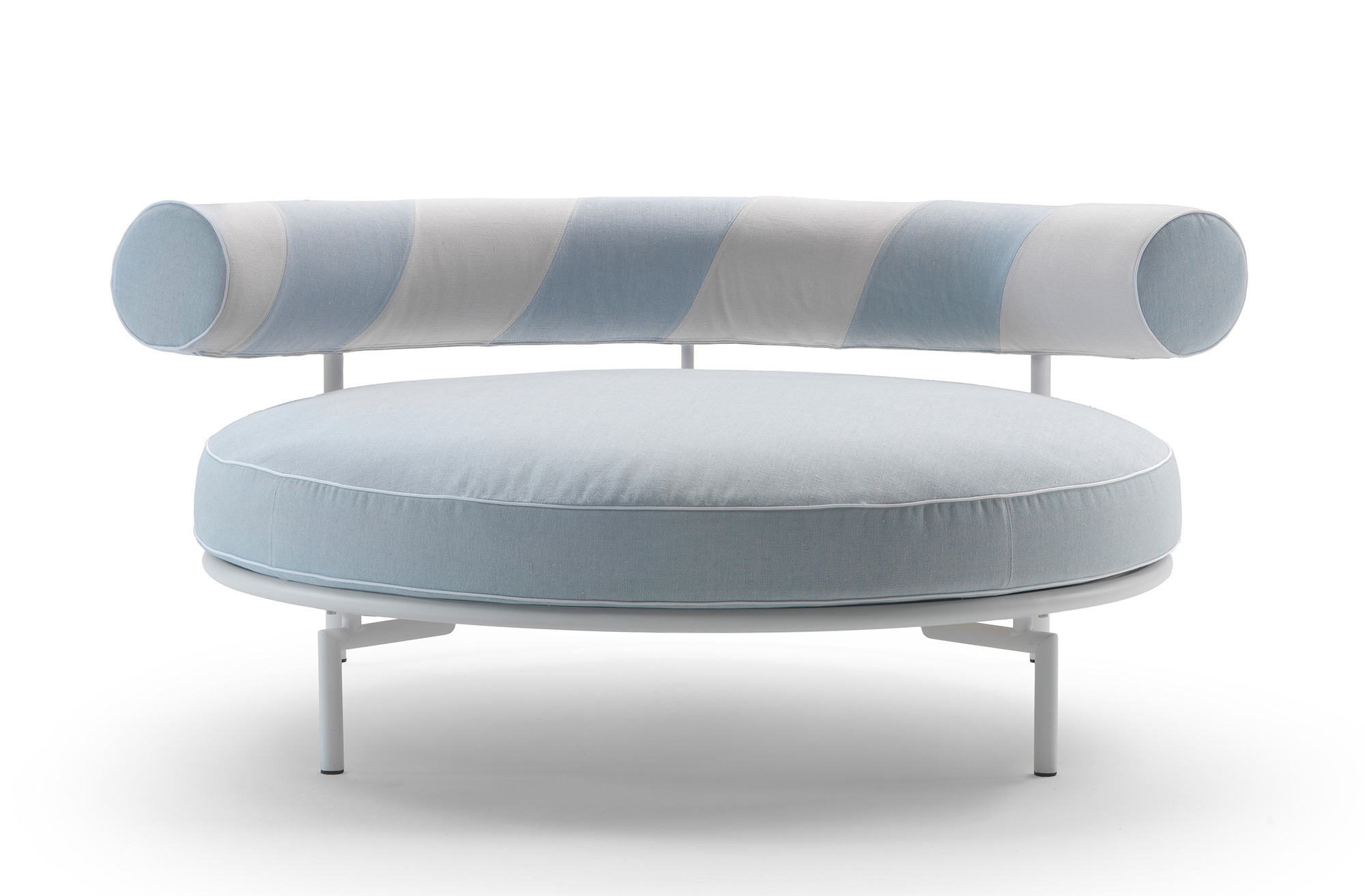 Supermax Outdoor sofa by Flexform | STYLEPARK