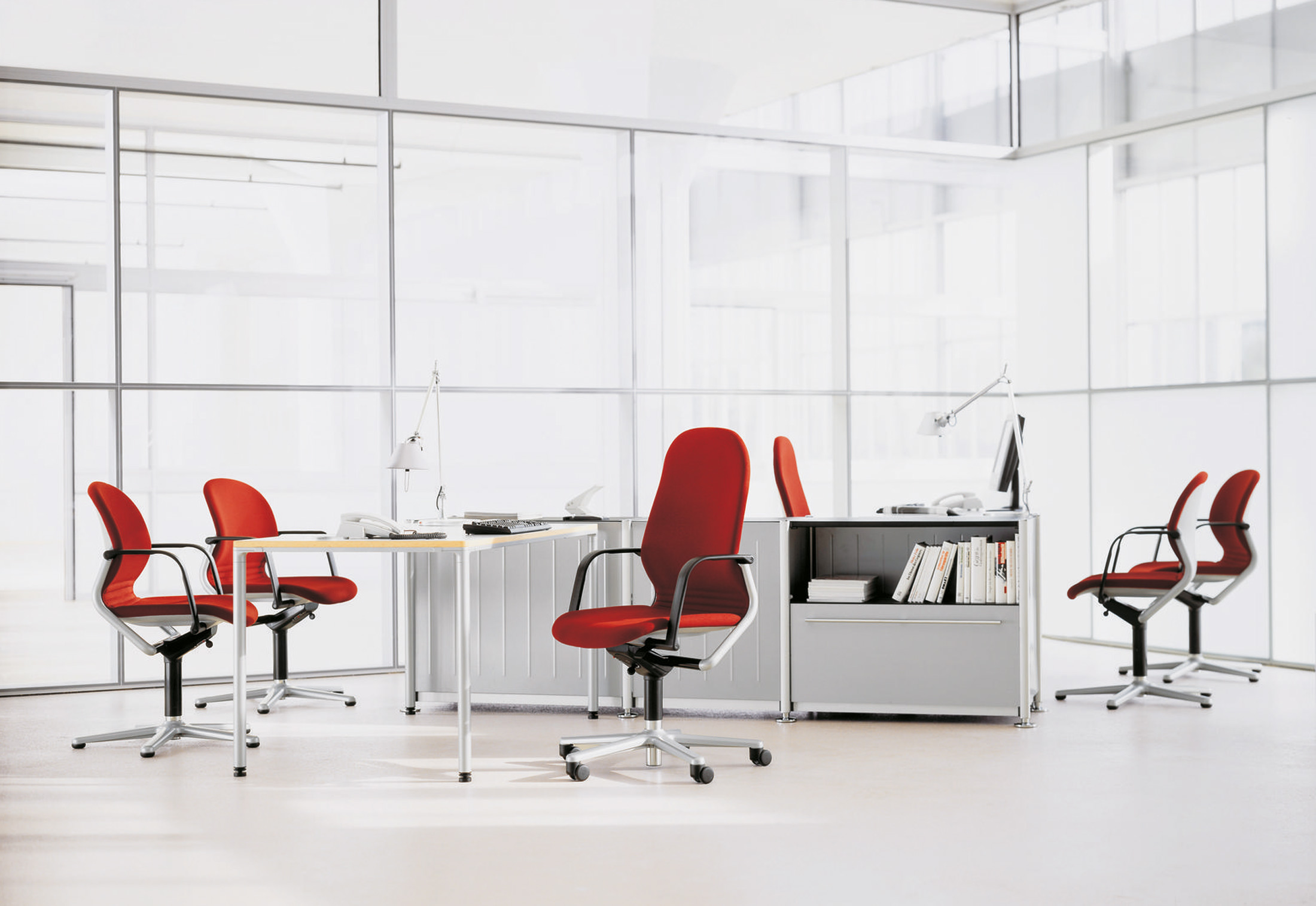 Contas 540 by Wilkhahn | STYLEPARK