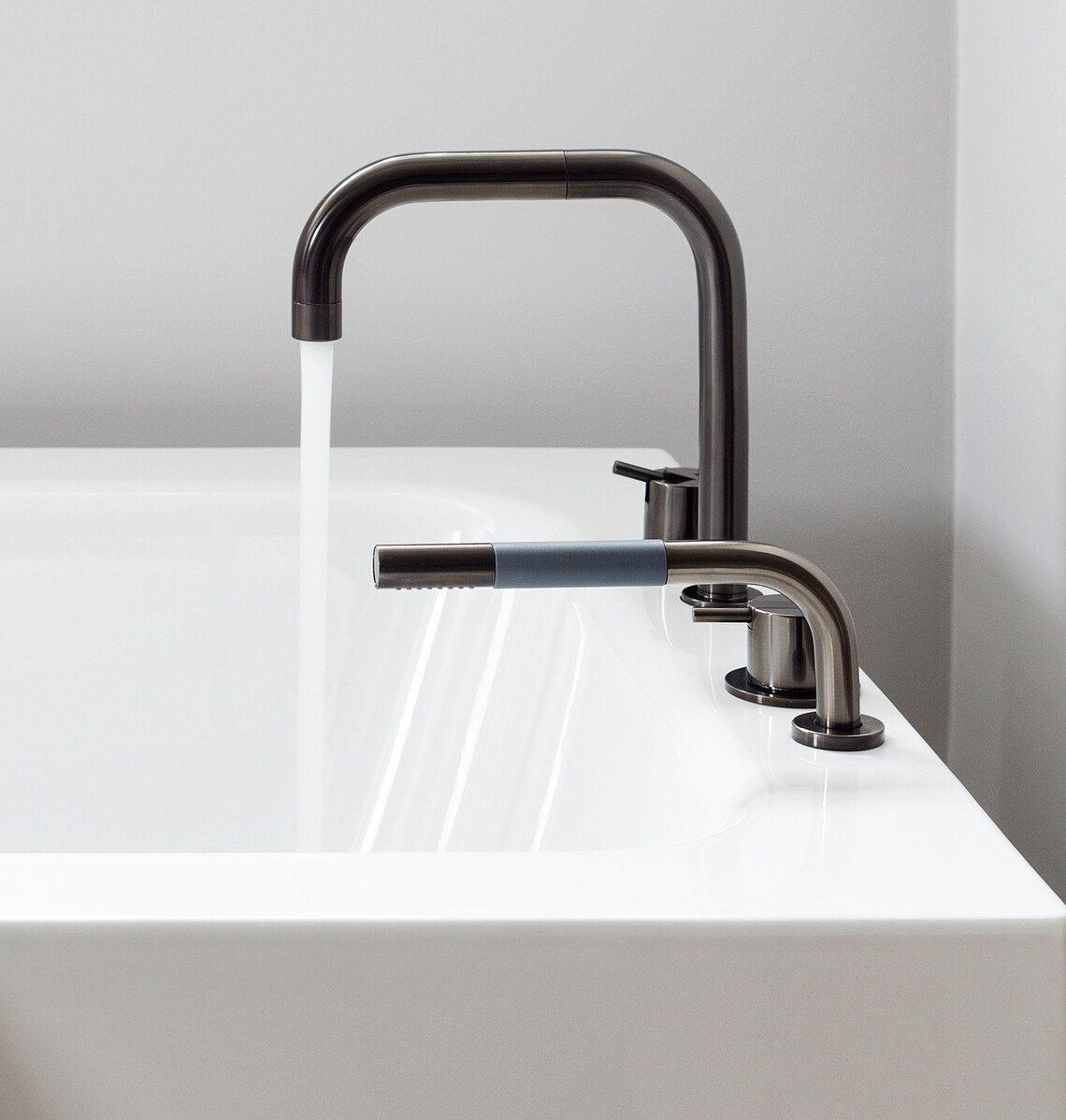 T39EL by VOLA | STYLEPARK