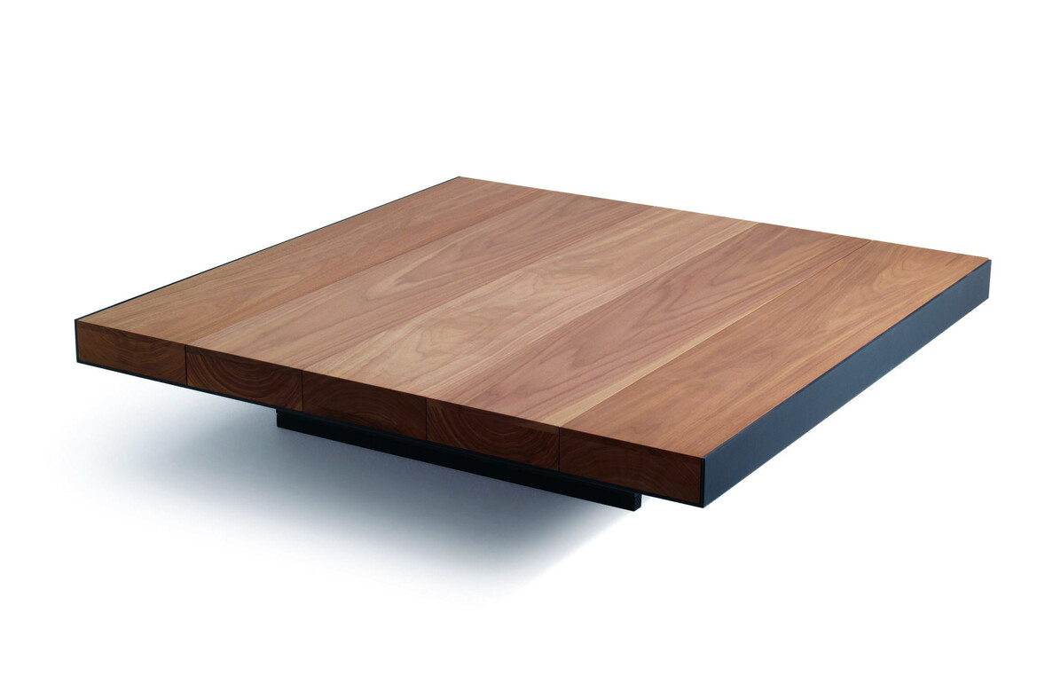Deck coffee table by Lema | STYLEPARK