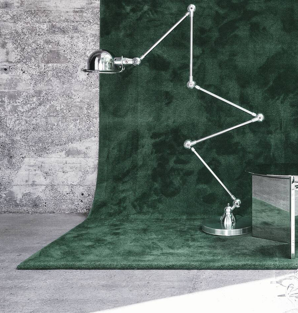 Silky Seal 1200 by OBJECT CARPET | STYLEPARK