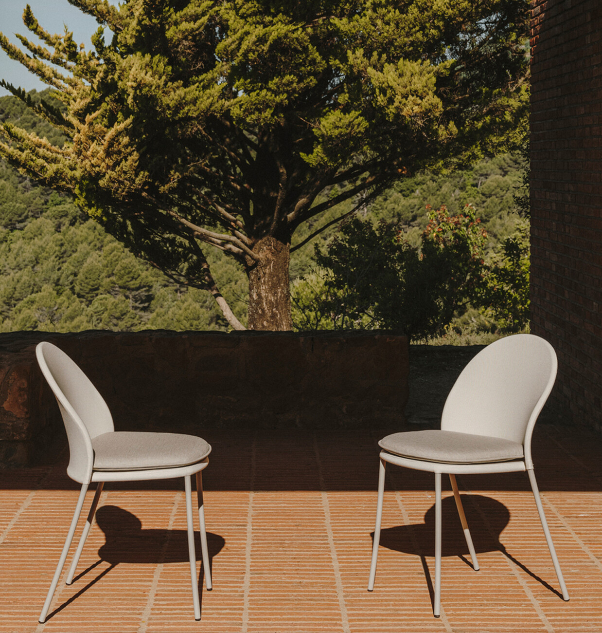 Huma upholstered swivel armchair T071 SP by Expormim | STYLEPARK