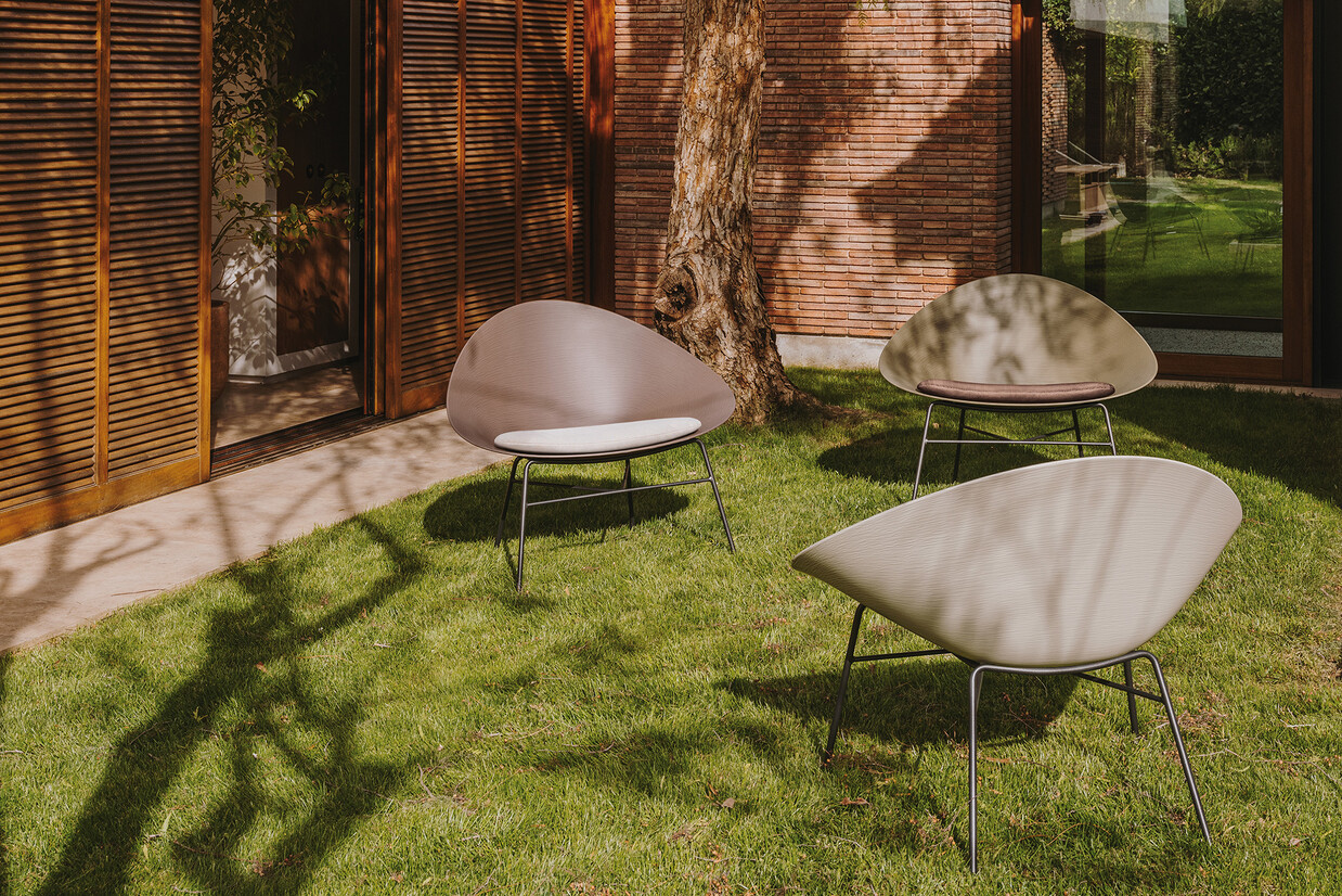 Adell - 4 legs by Arper | STYLEPARK