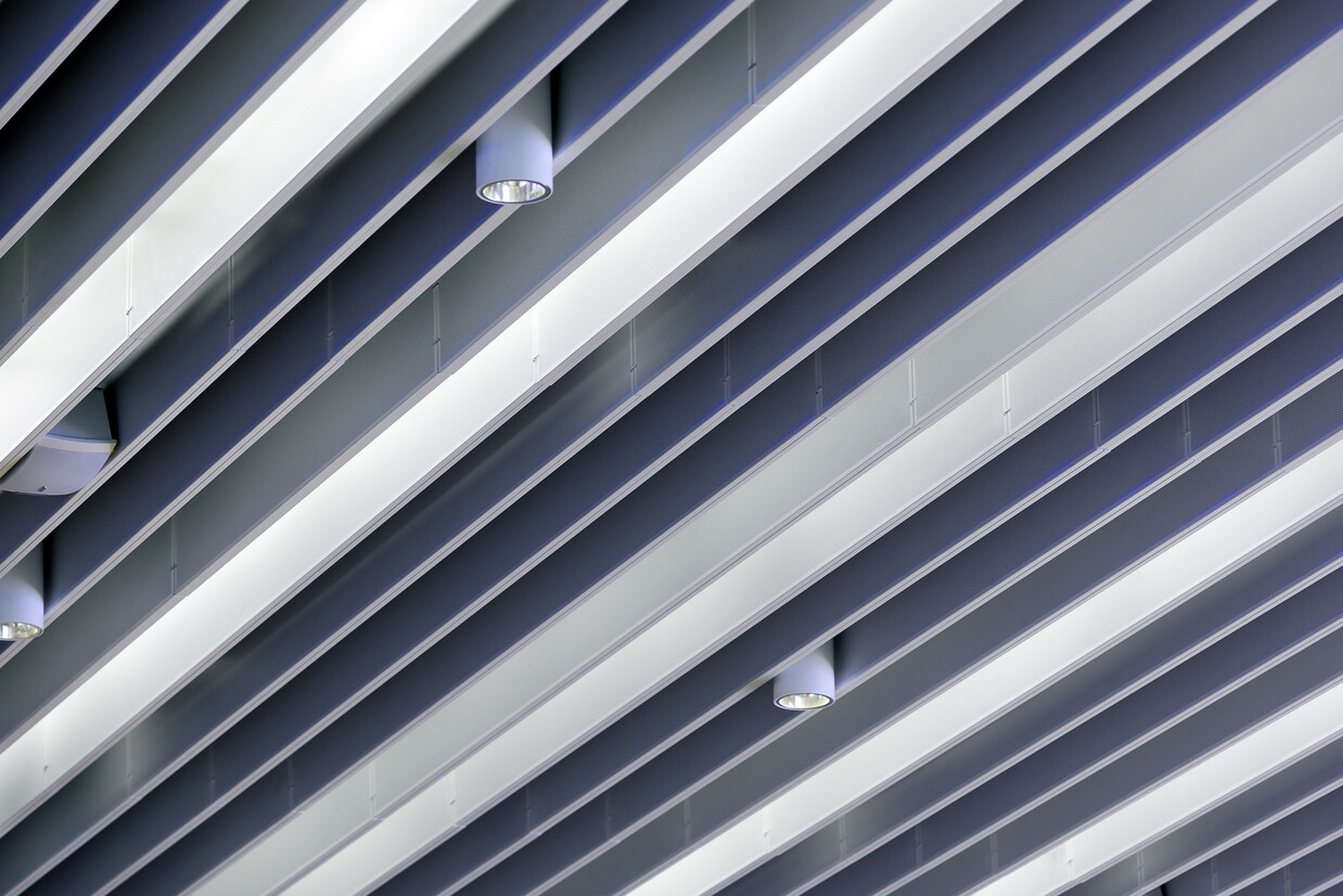 Baffle ceiling by Lindner Group | STYLEPARK