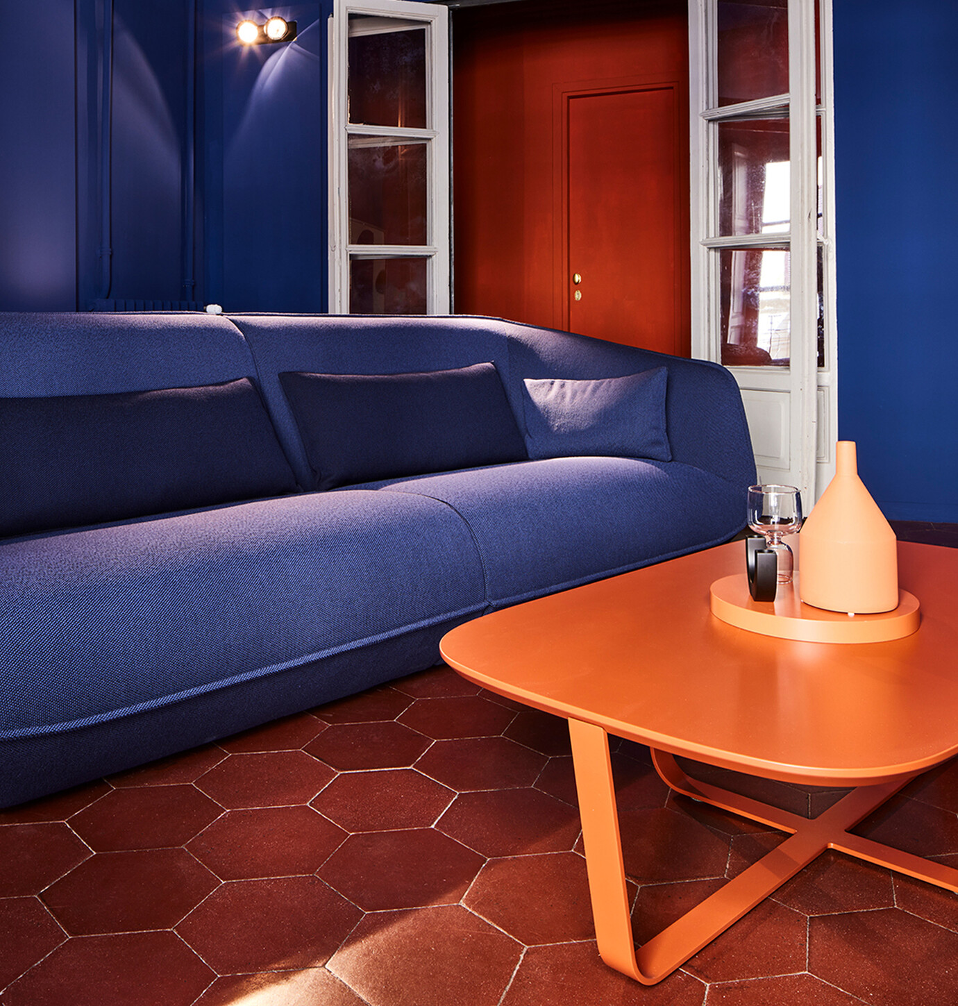 Drop bench by COR | STYLEPARK