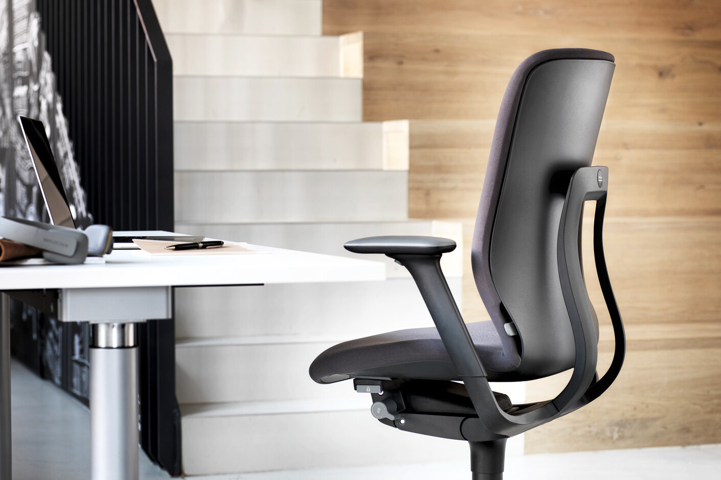 AT task chair 187/7 by Wilkhahn | STYLEPARK
