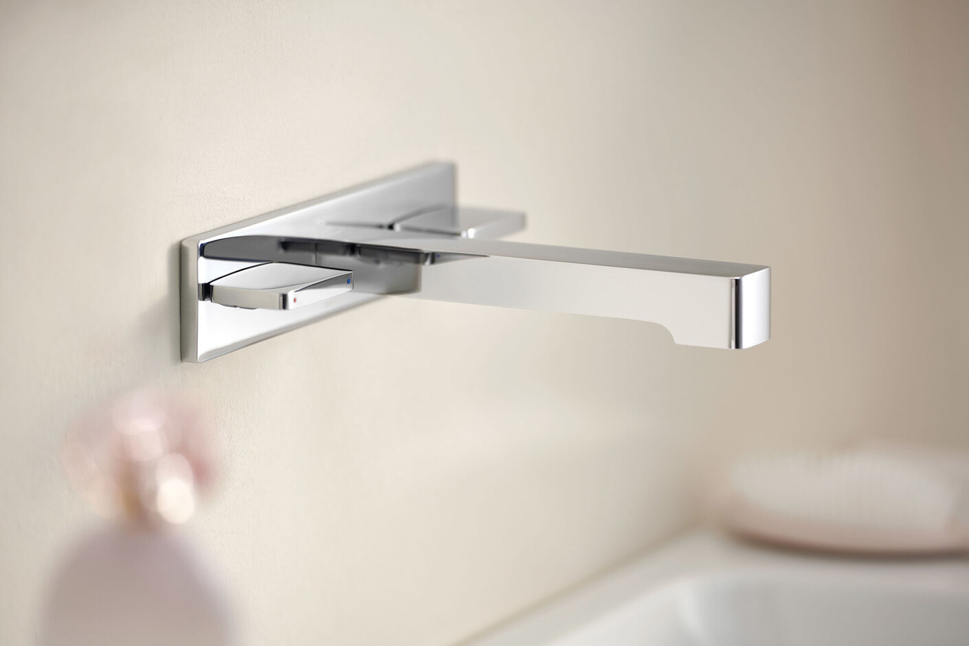 Geberit ONE wall-mounted tap by Geberit | STYLEPARK